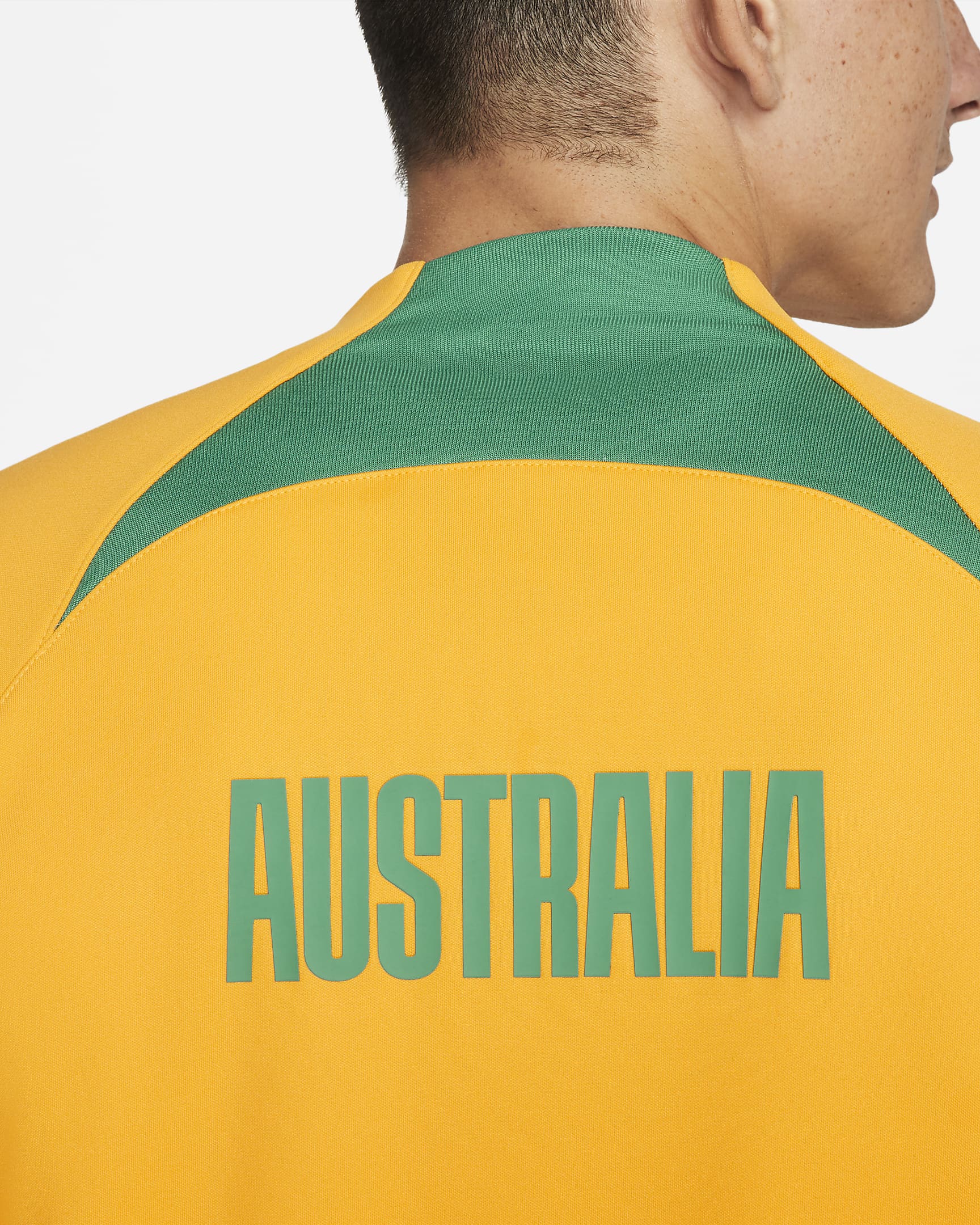 Australia Academy Pro Men's Knit Football Jacket. Nike UK