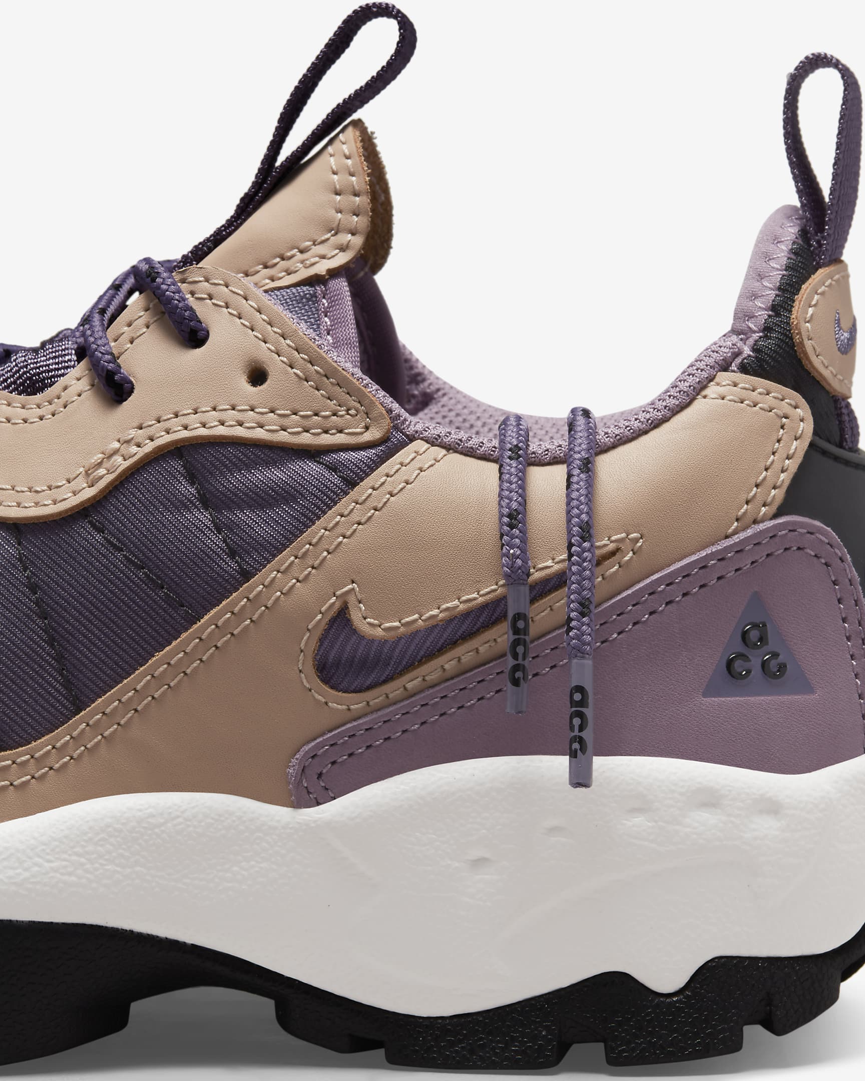 Nike ACG Air Mada Men's Shoes. Nike UK