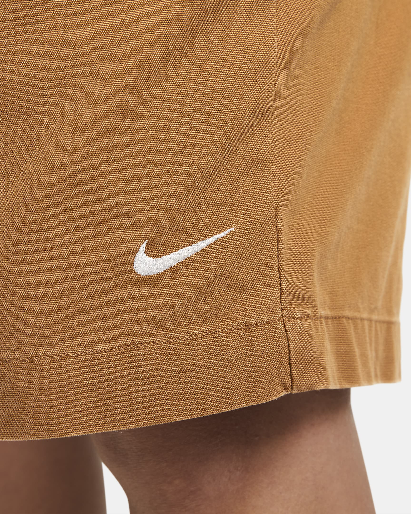 Nike Life Men's Pleated Chino Shorts. Nike IE
