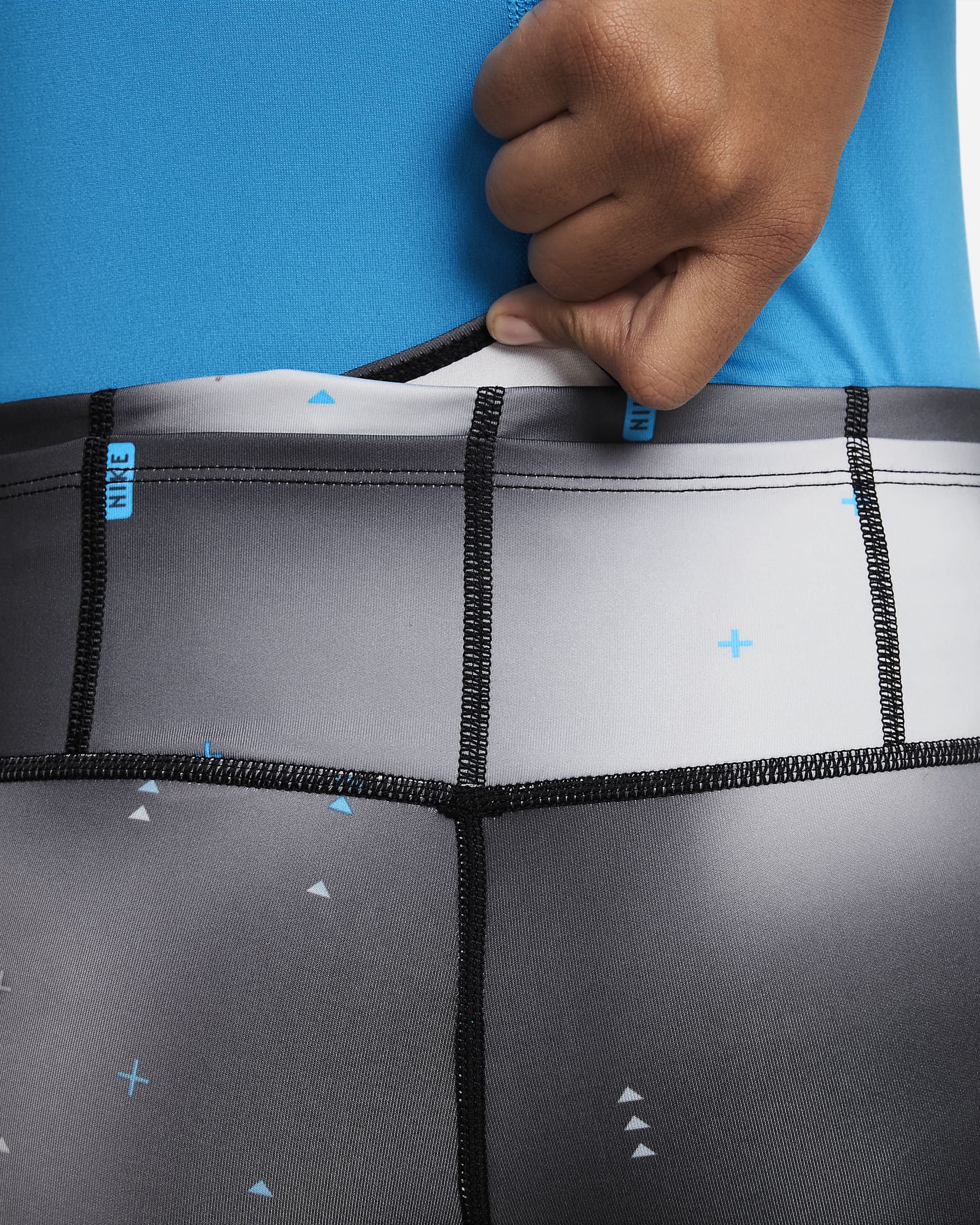 Nike Dri-FIT One Older Kids' (Girls') Training Leggings with Pockets ...