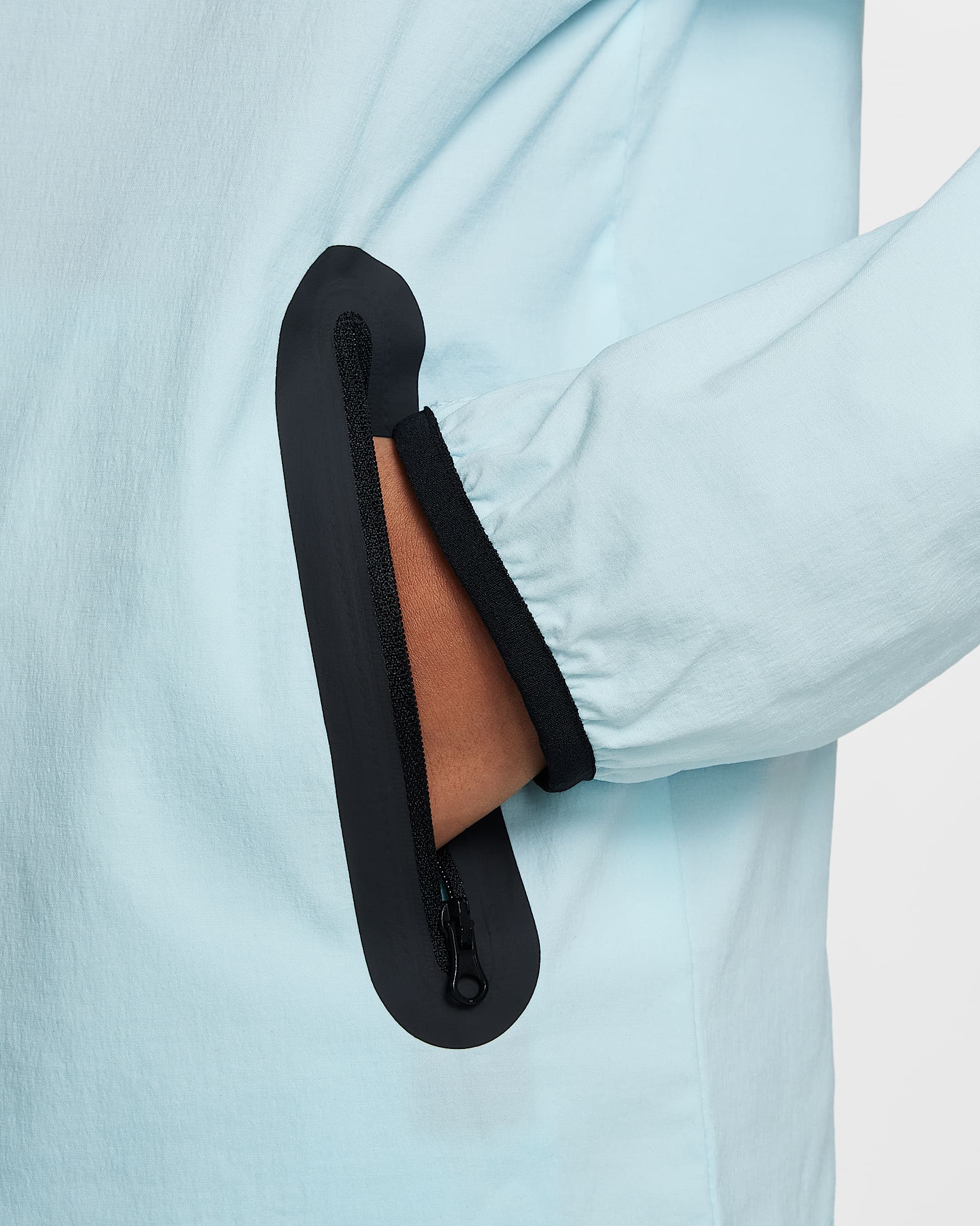 Nike Tech Older Kids' (Boys') Woven Jacket. Nike IE