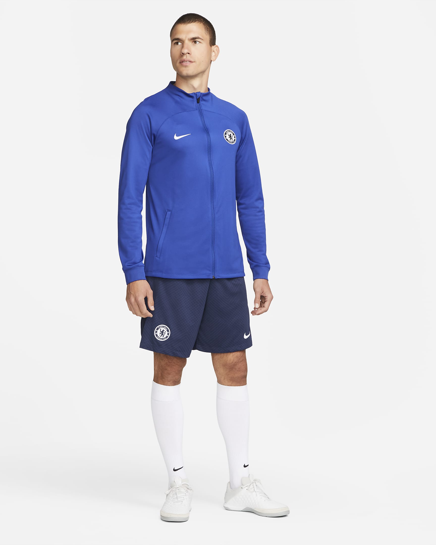 Chelsea F.C. Strike Men's Nike Dri-FIT Football Tracksuit Jacket. Nike SK