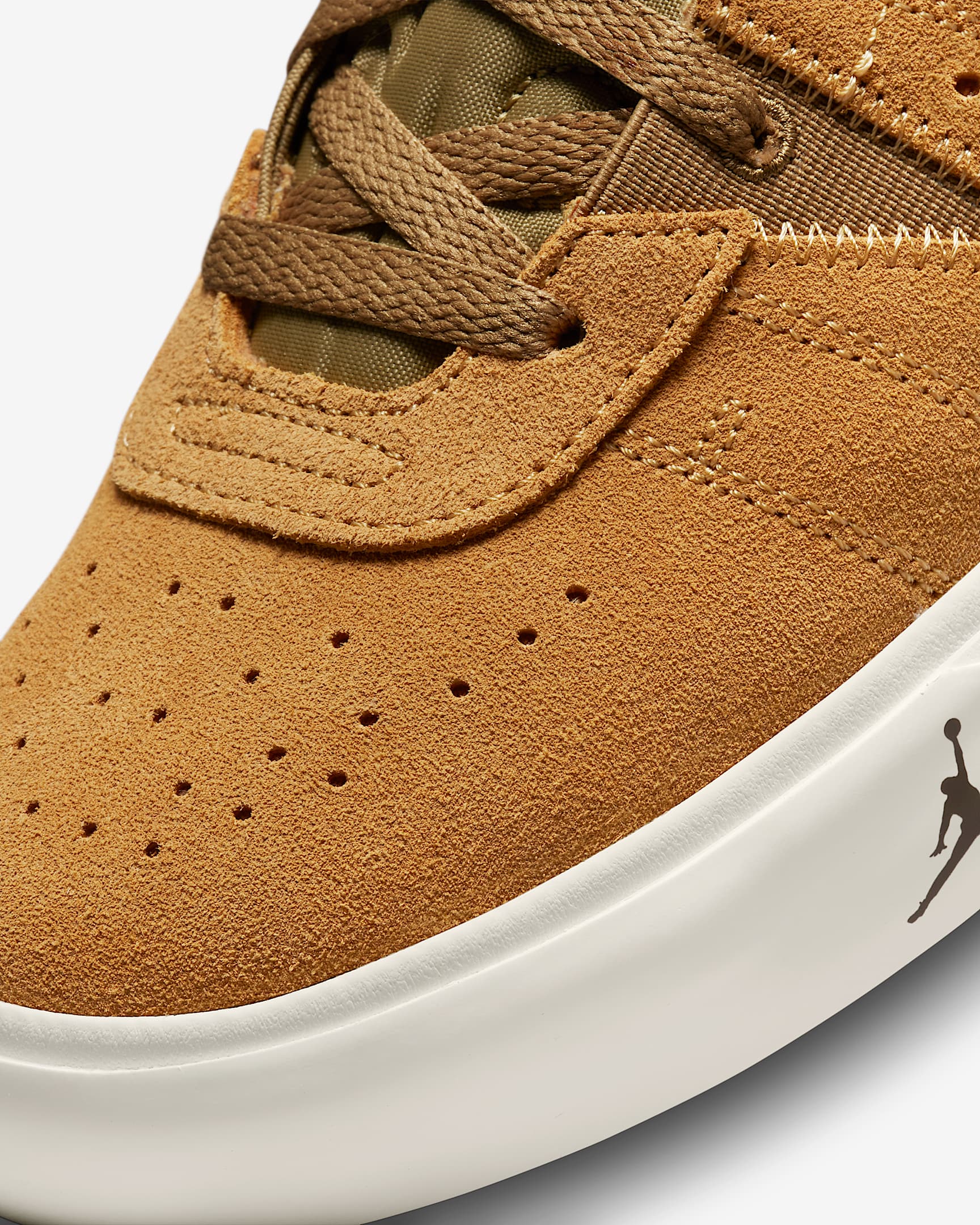 Jordan Series ES Men's Shoes. Nike BE