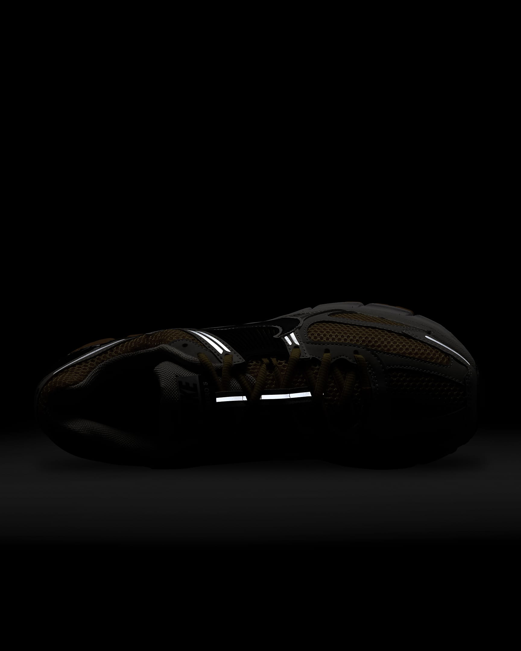 Nike Zoom Vomero 5 Men's Shoes. Nike.com