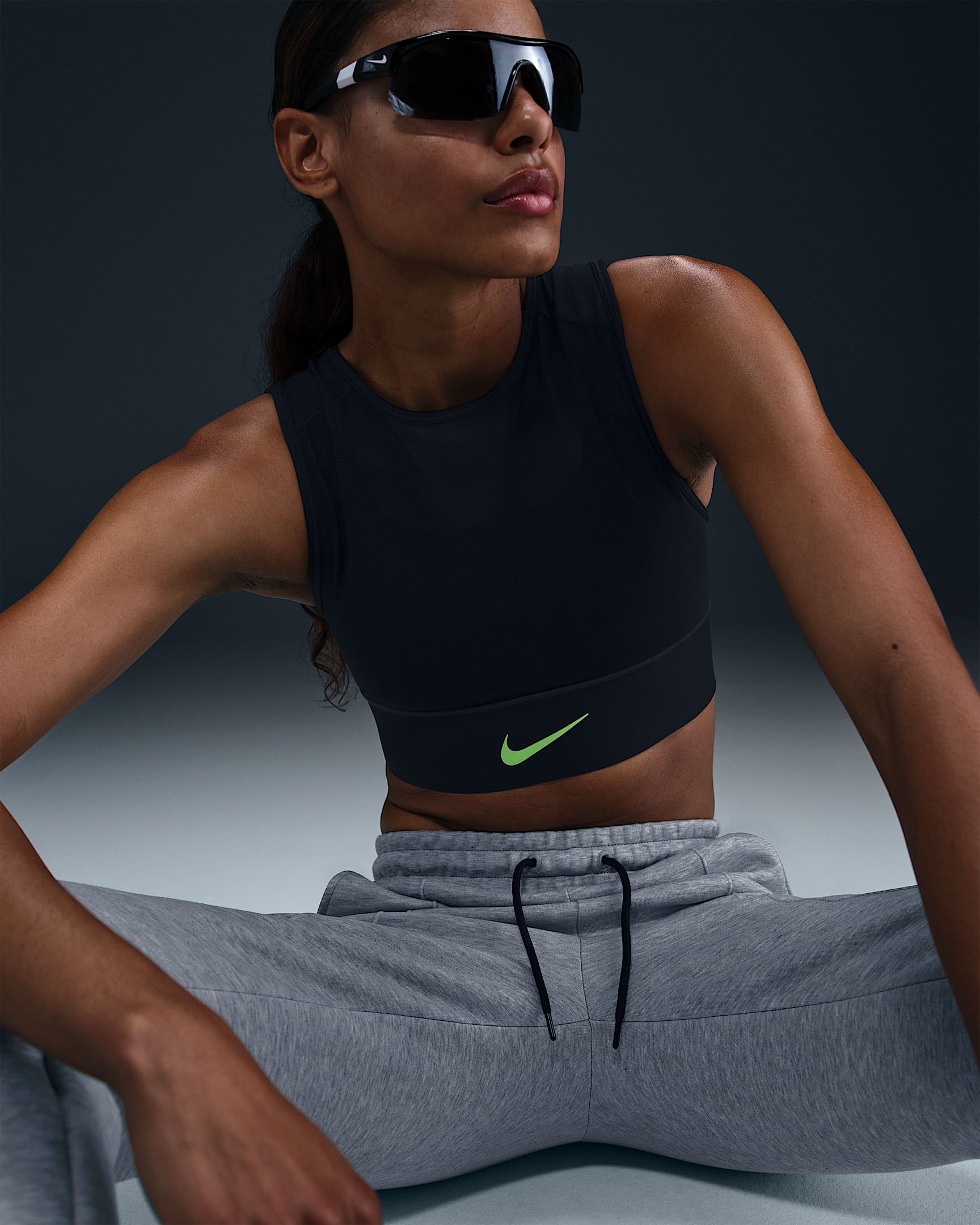 F.C. Barcelona Third Women's Nike Football Layered Sports Bra. Nike ZA