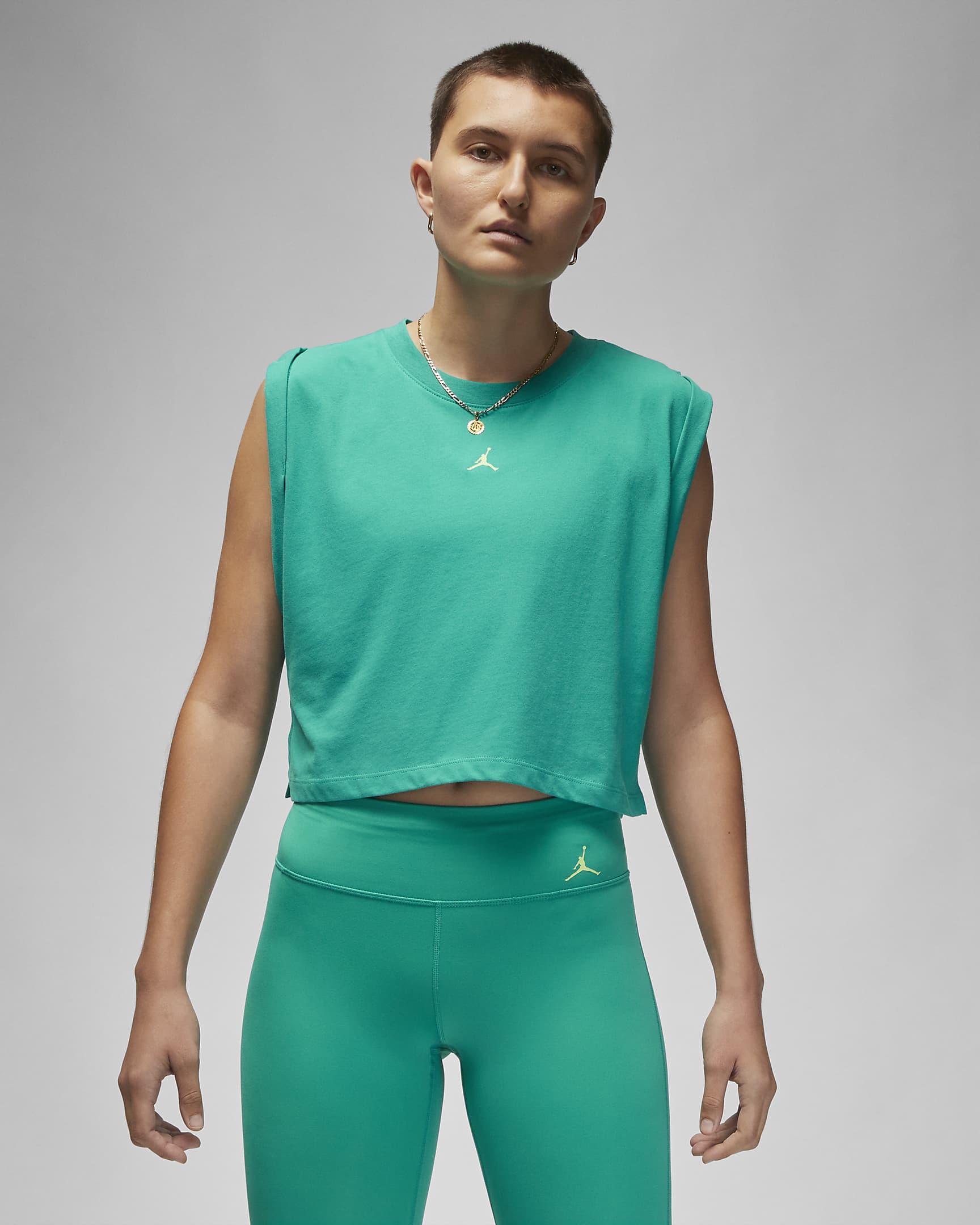 Jordan Sport Essentials Women's Tank. Nike LU