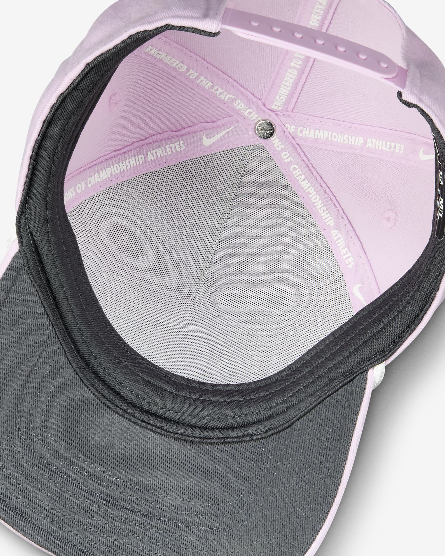 Nike Pro Structured Dri-FIT Cap. Nike.com