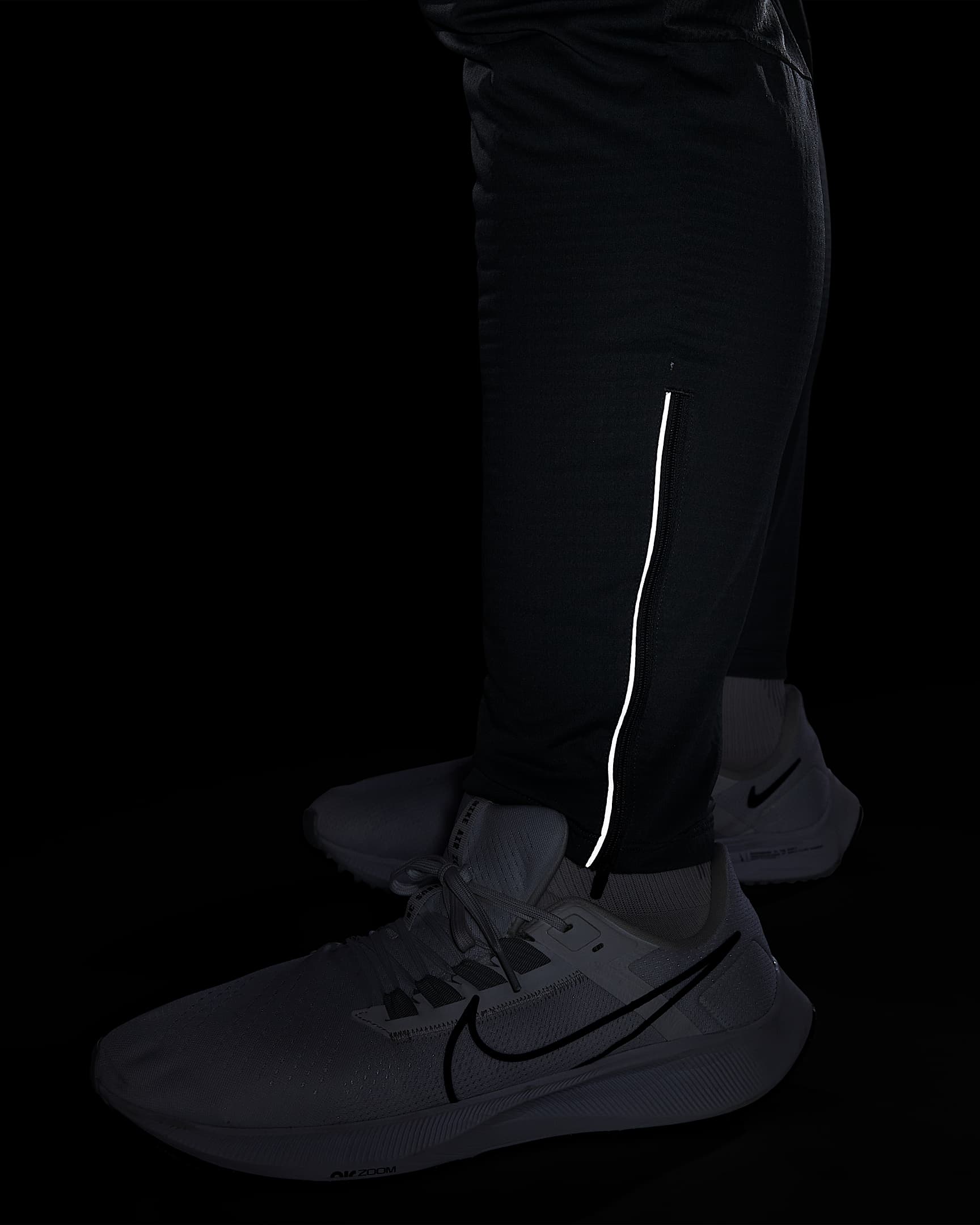 Nike Phenom Men's Dri-FIT Knit Running Trousers. Nike LU