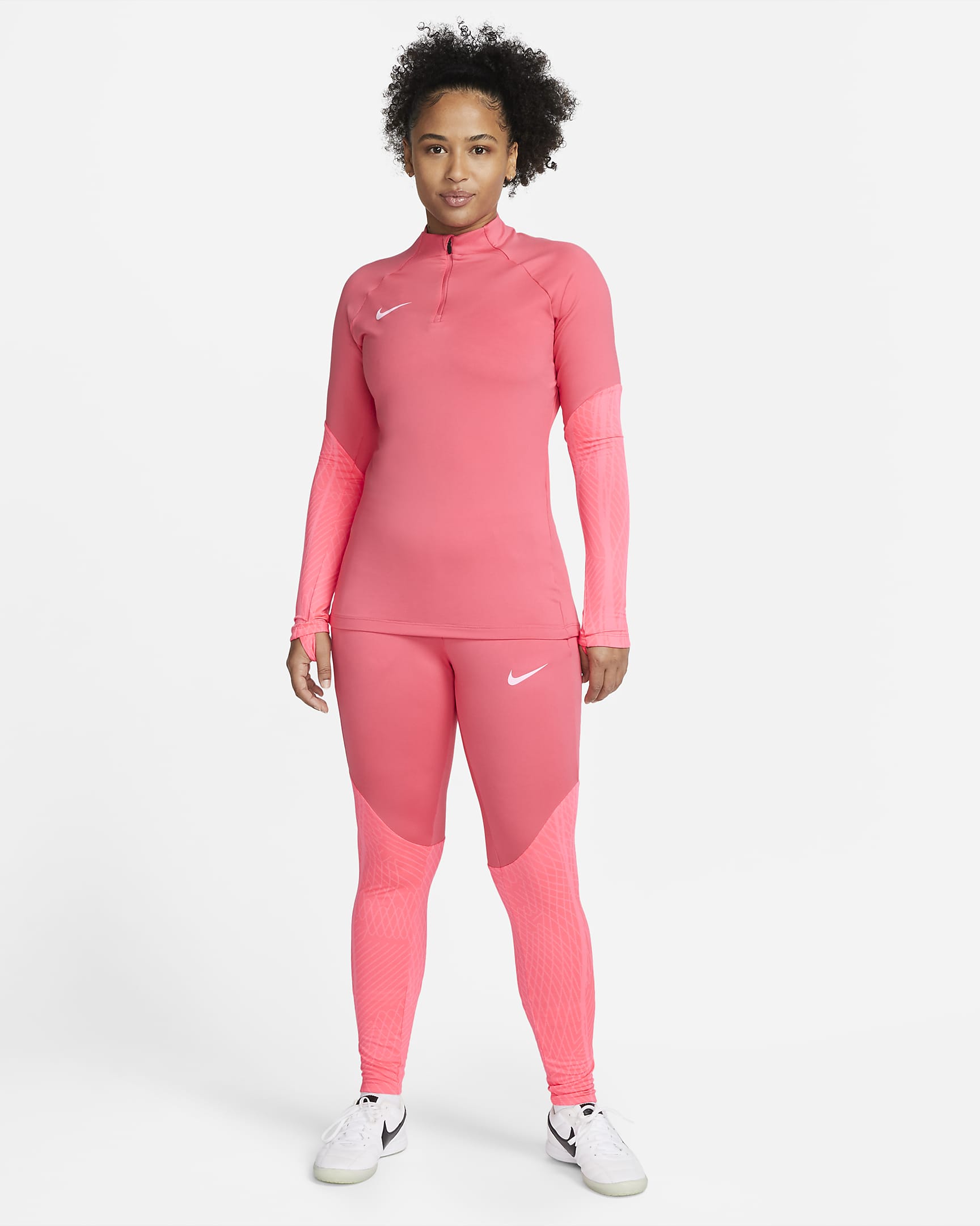 Nike Dri-FIT Strike Women's Football Trousers. Nike LU
