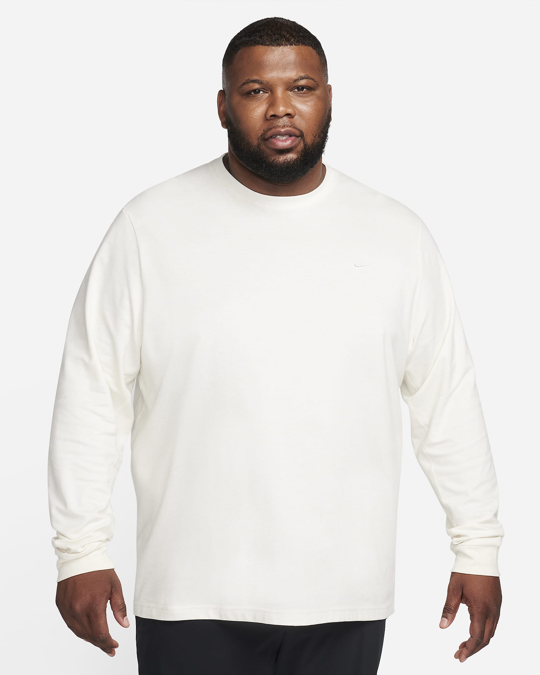 Nike Primary Men's Dri-FIT Long-Sleeve Versatile Top. Nike ZA