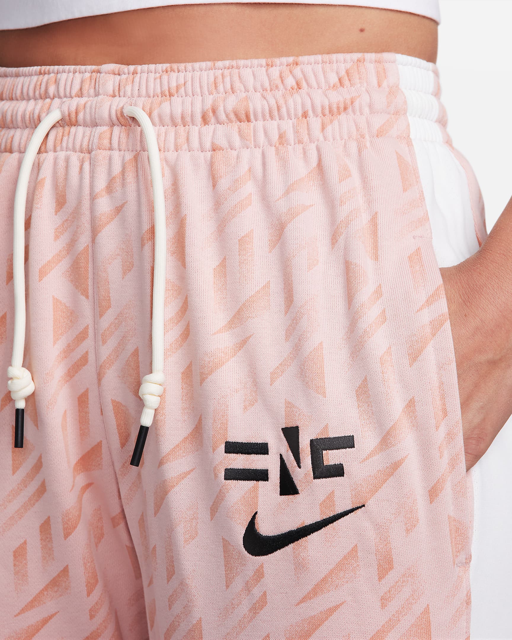 England Standard Issue Women's Nike Dri-FIT Trousers. Nike ZA