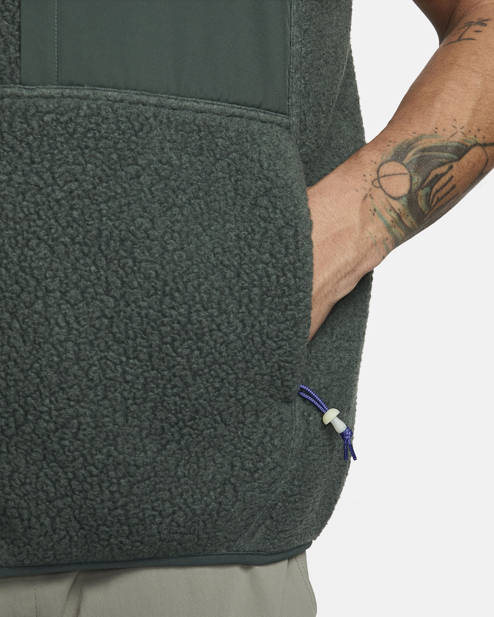 Nike ACG "Arctic Wolf" Men's Vest. Nike.com