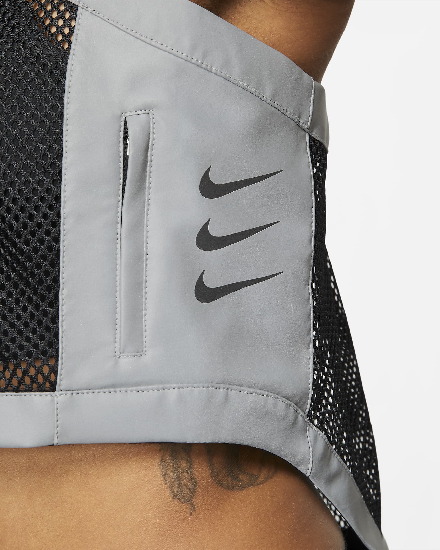 Nike Run Division fényvisszaverő női futómellény. Nike HU