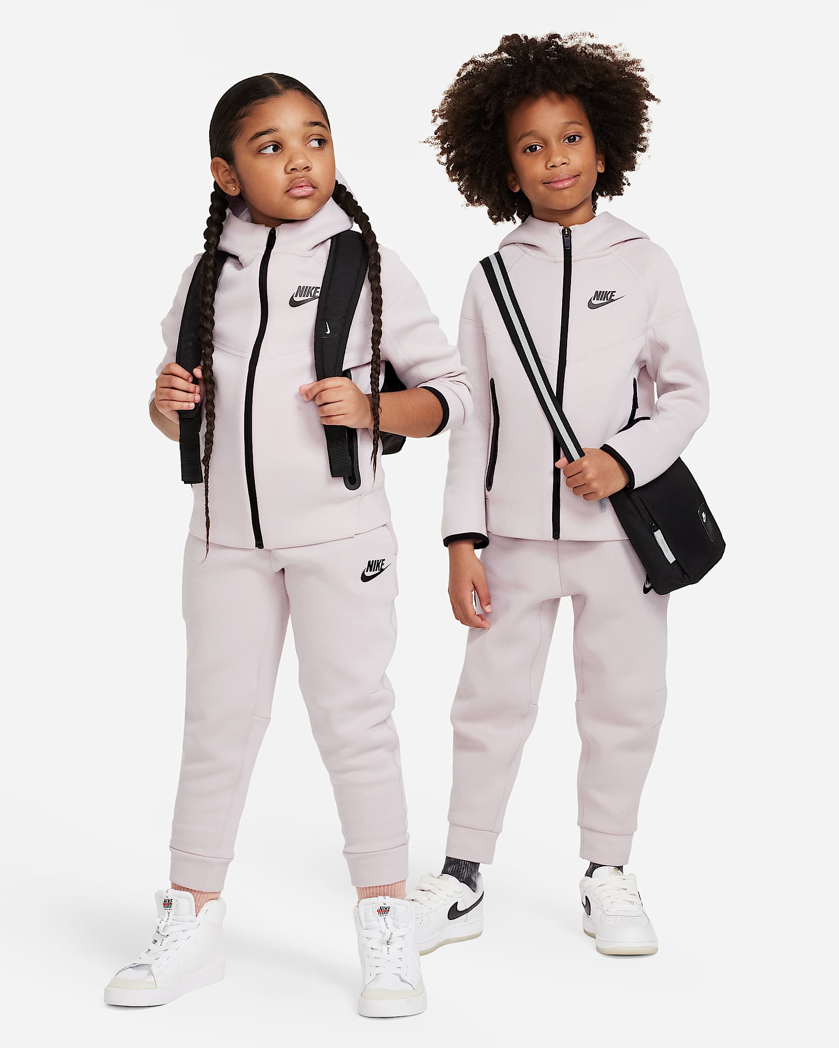 Nike Sportswear Tech Fleece Full-Zip Set Little Kids 2-Piece Hoodie Set. Nike.com