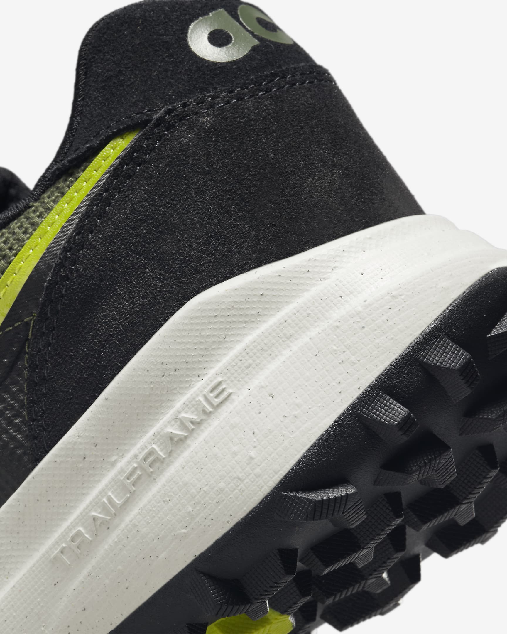 Nike ACG Lowcate Shoes. Nike CZ