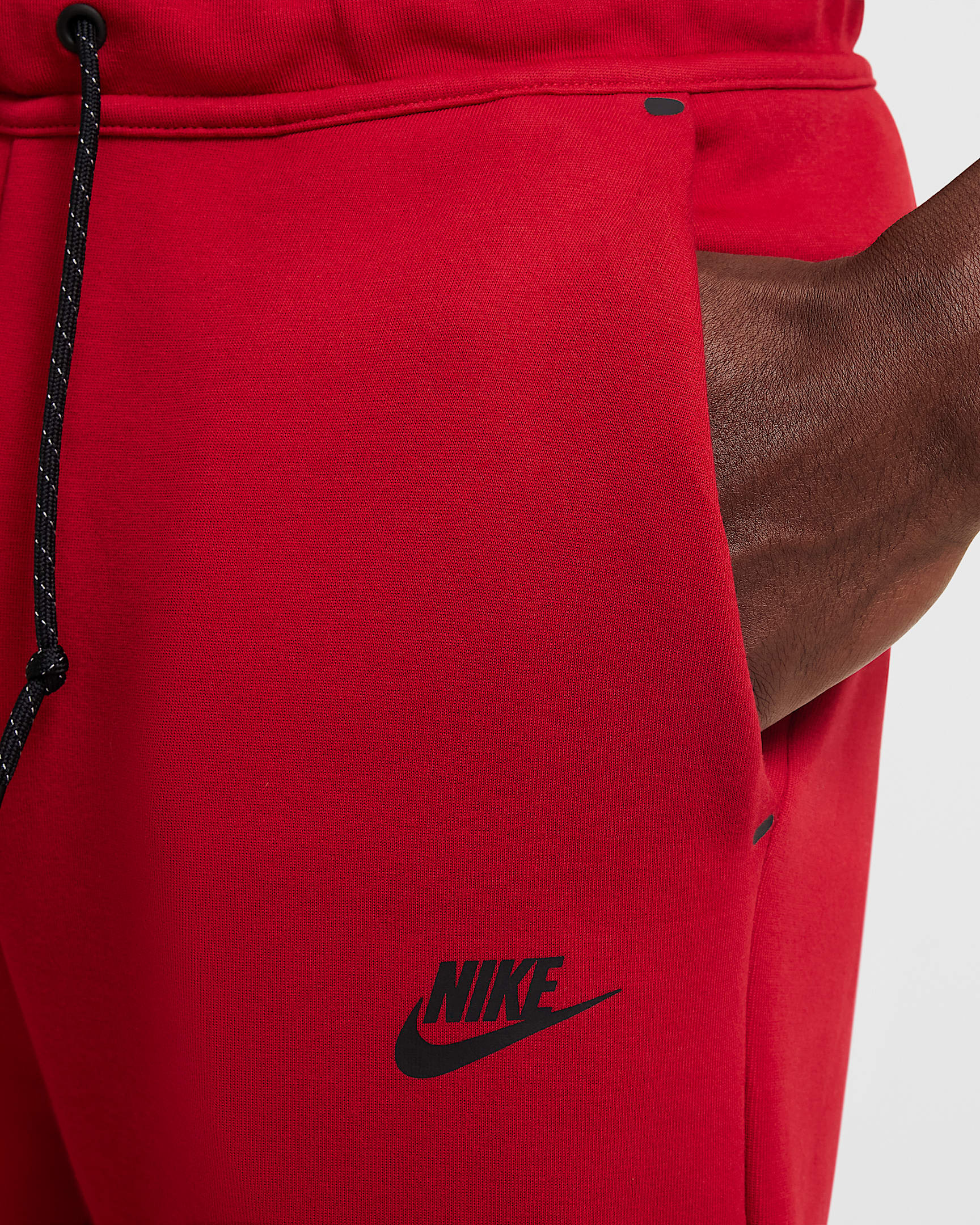 Pantaloni jogger in fleece Nike Tech – Uomo. Nike IT