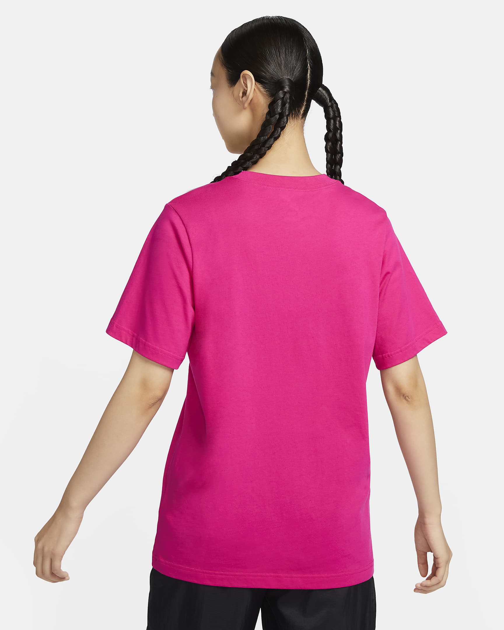 Nike Sportswear Premium Essential Women's Graphic T-Shirt. Nike ID