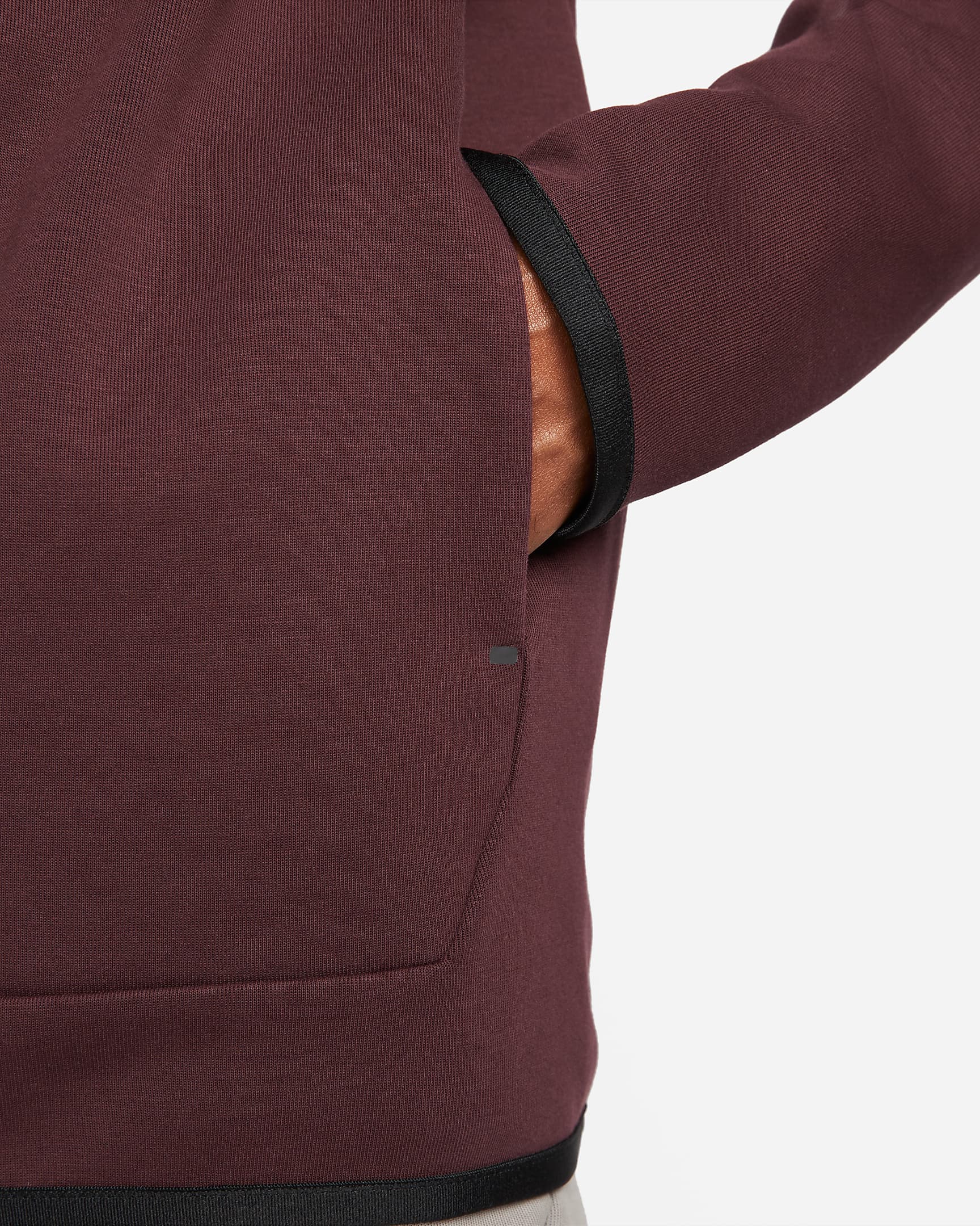 Liverpool F.C. Tech Fleece Windrunner Men's Full-Zip Hoodie. Nike NZ