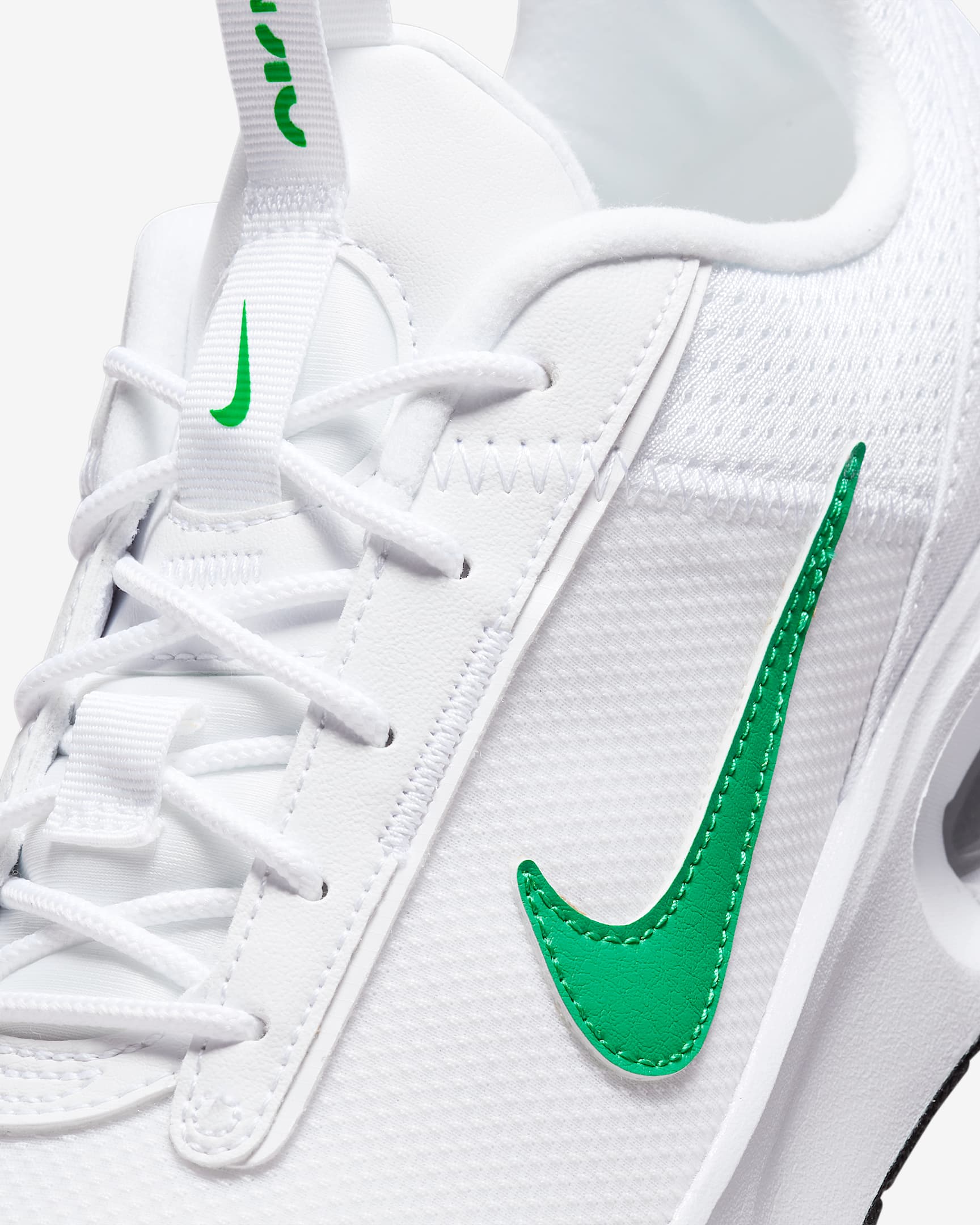 Nike Air Max INTRLK Lite női cipő. Nike HU