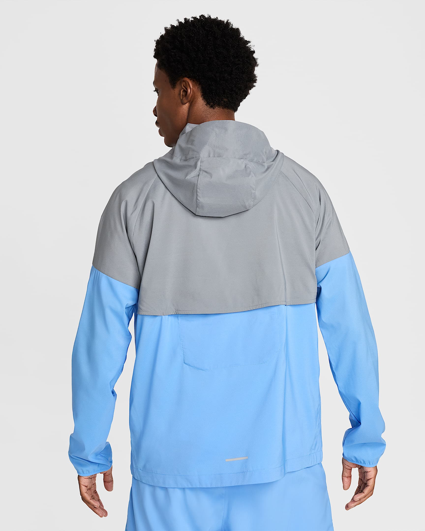 Veste de running Nike Impossibly Light Windrunner pour homme. Nike CA