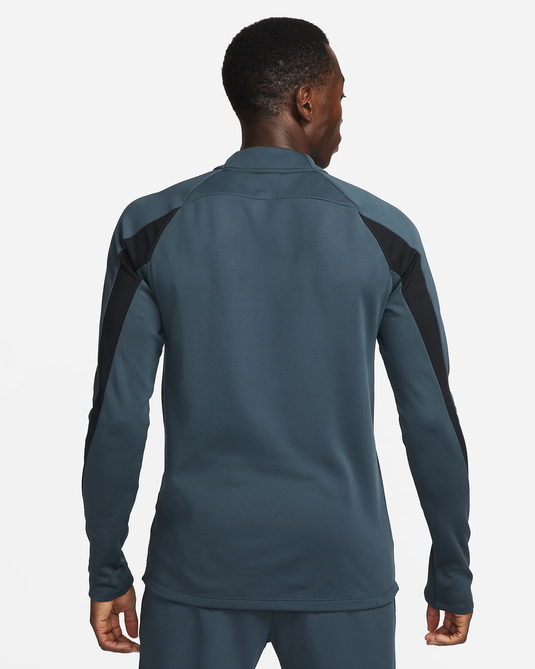 Nike Academy Winter Warrior Men's Therma-FIT 1/2-Zip Football Top. Nike ZA