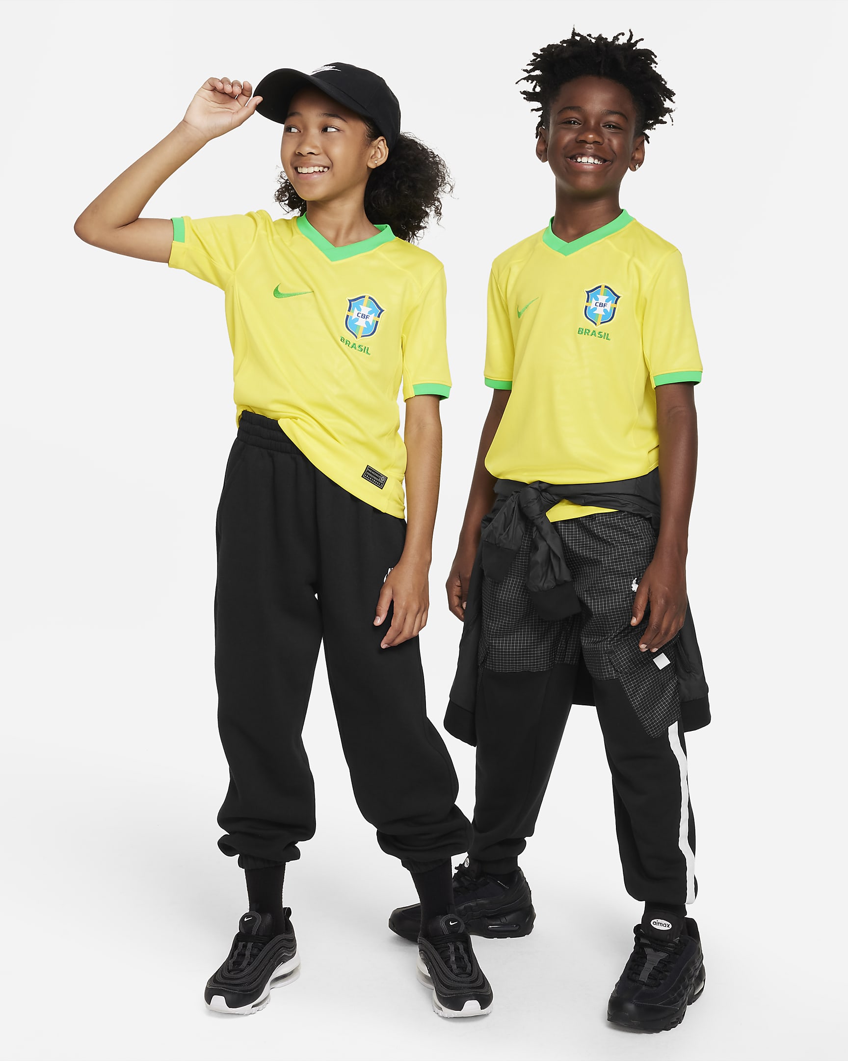 Brazil 2023 Stadium Home Older Kids' Nike Dri-FIT Football Shirt. Nike UK
