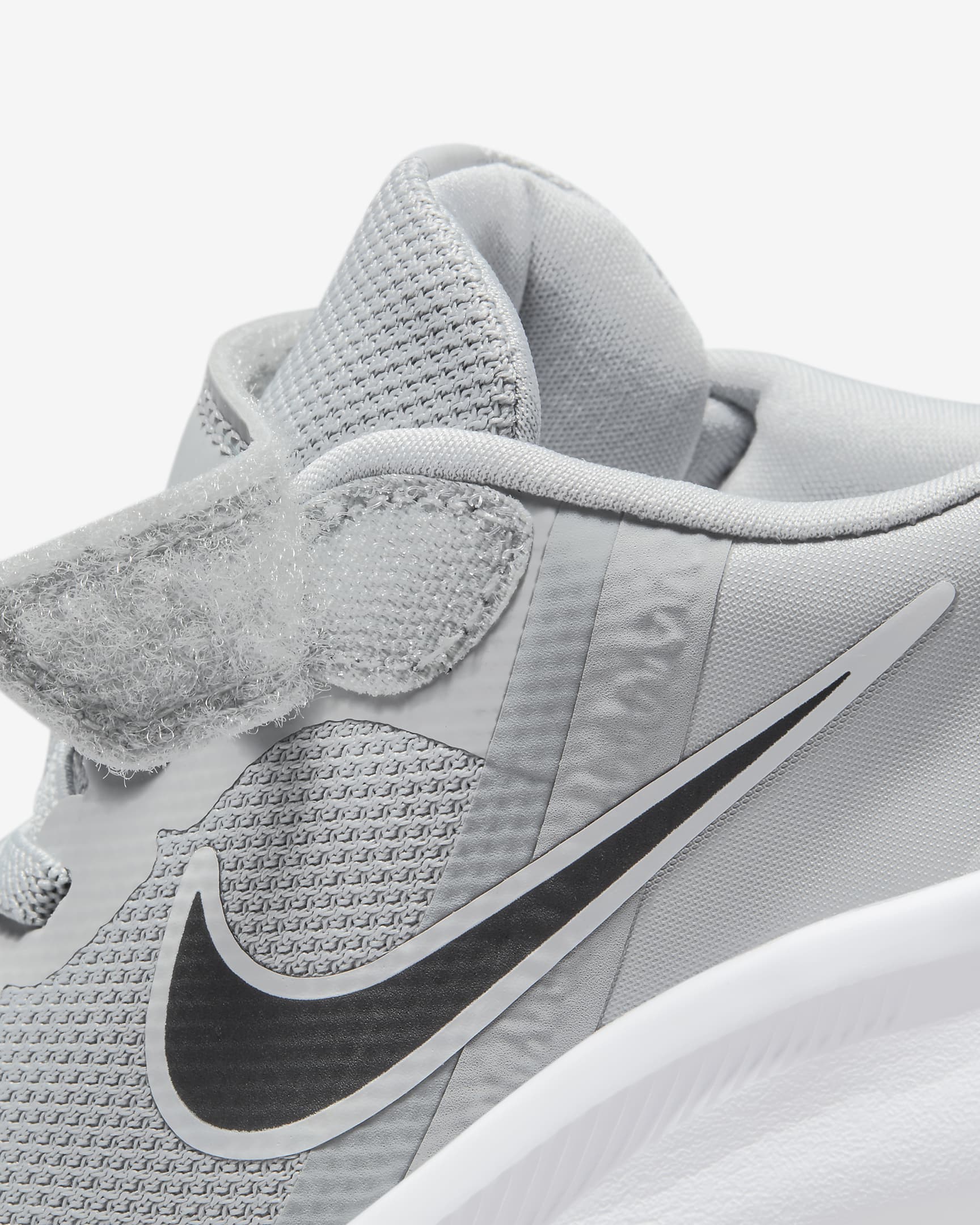 Nike Star Runner 3 Younger Kids' Shoes. Nike LU