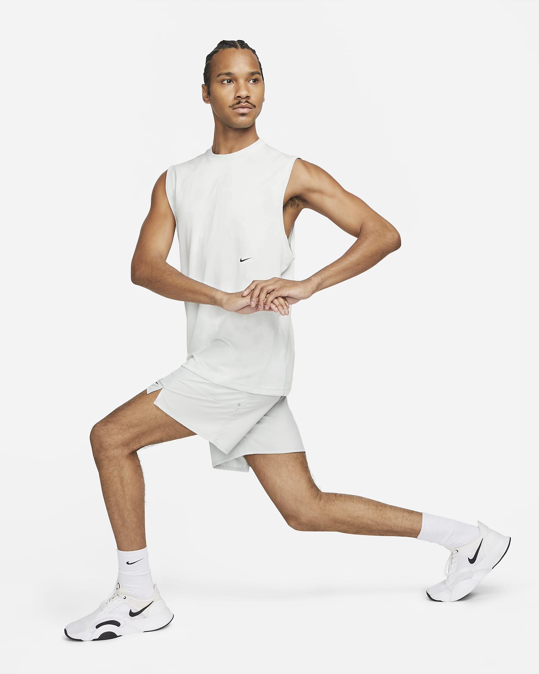 Nike Dri-FIT ADV APS Men's Fitness Tank Top. Nike UK