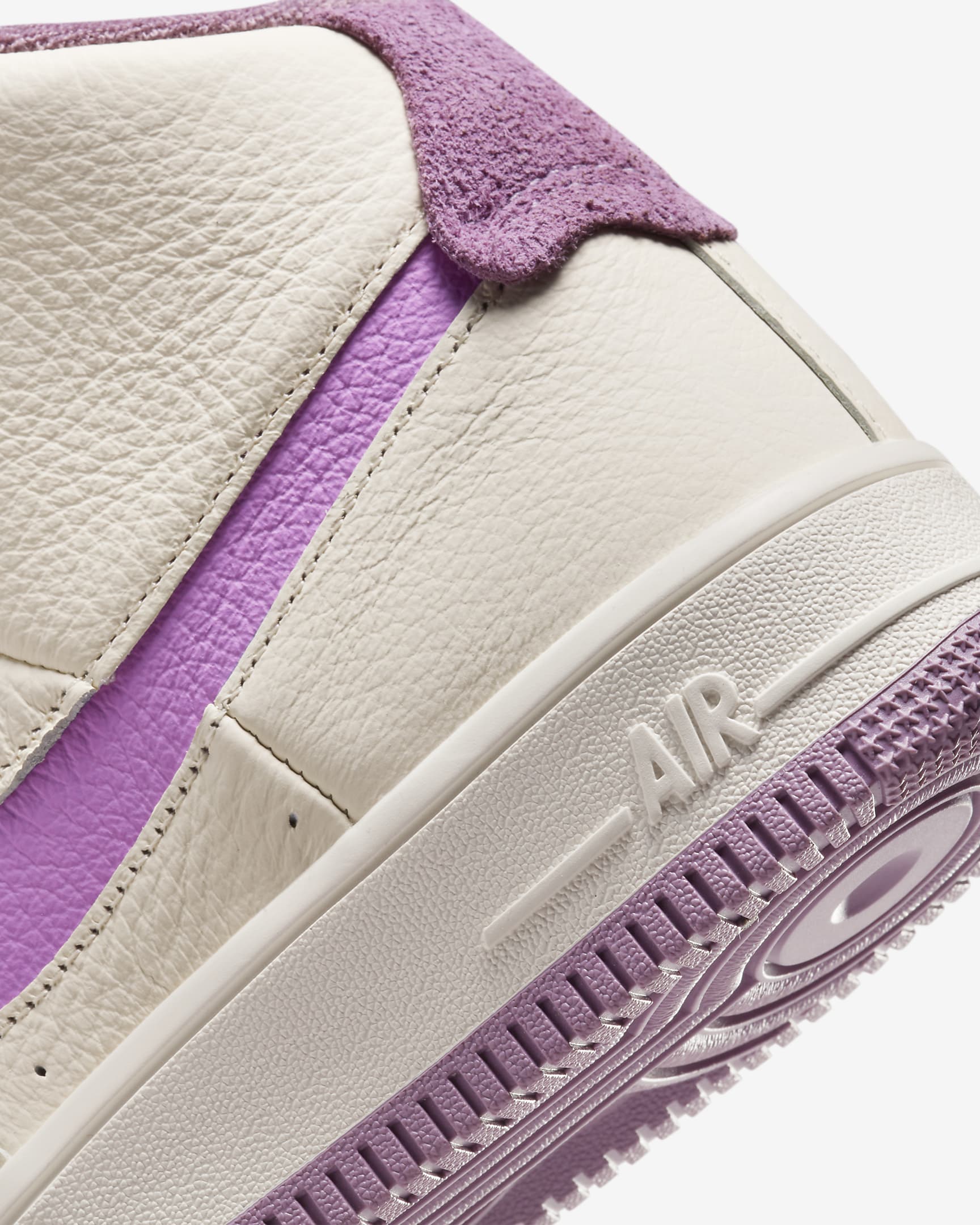 Chaussure Nike Air Force 1 Sculpt pour femme. Nike CA