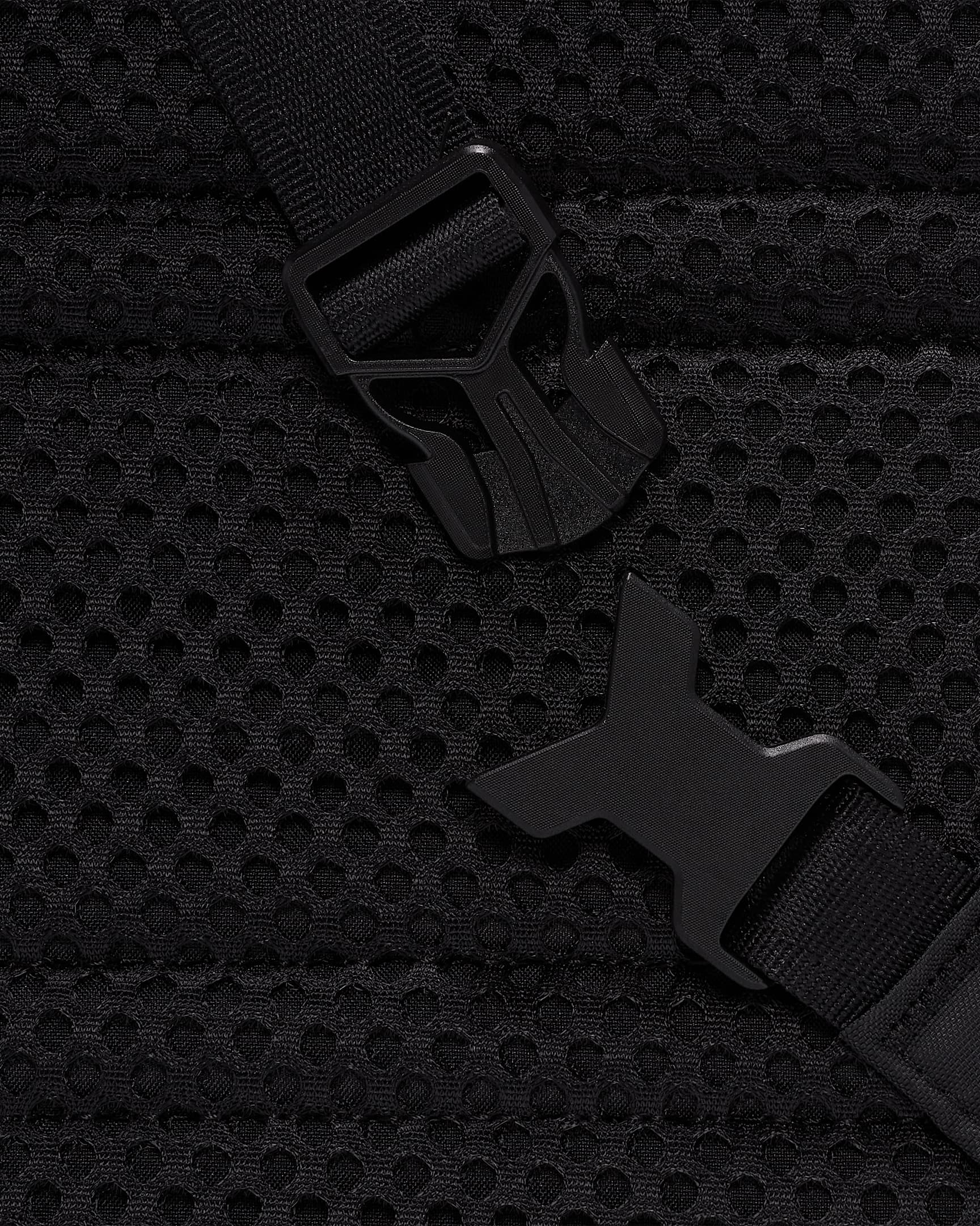 Nike Sportswear Essentials Sling Bag (8L). Nike NZ