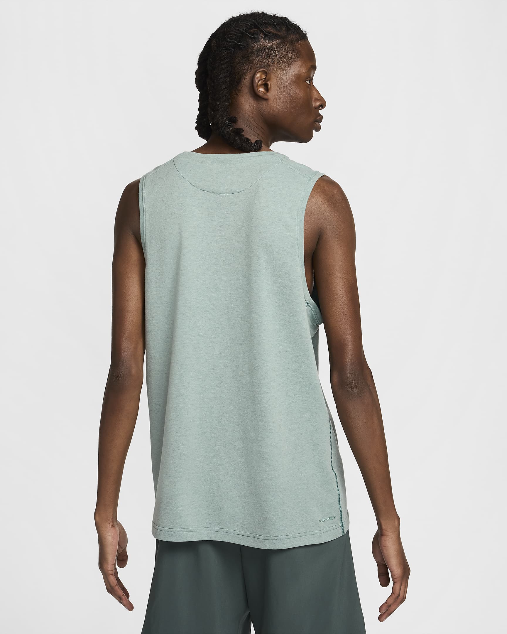 Nike Primary Men's Dri-FIT Versatile Tank. Nike.com