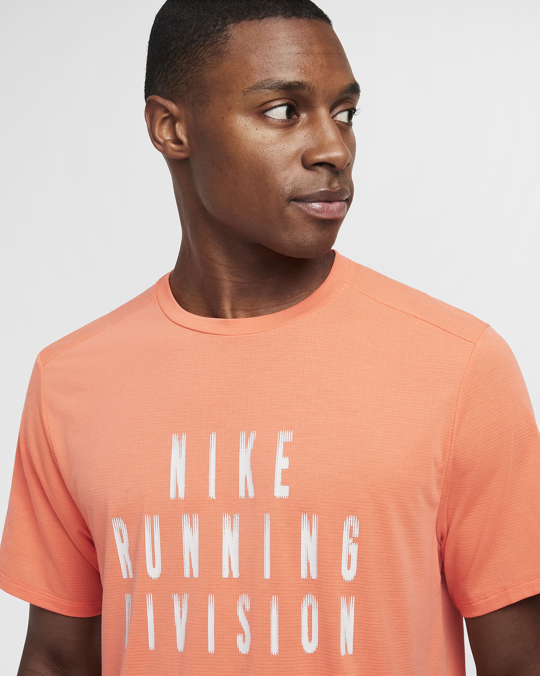 Nike Rise 365 Running Division Men's Dri-FIT Short-Sleeve Running Top ...