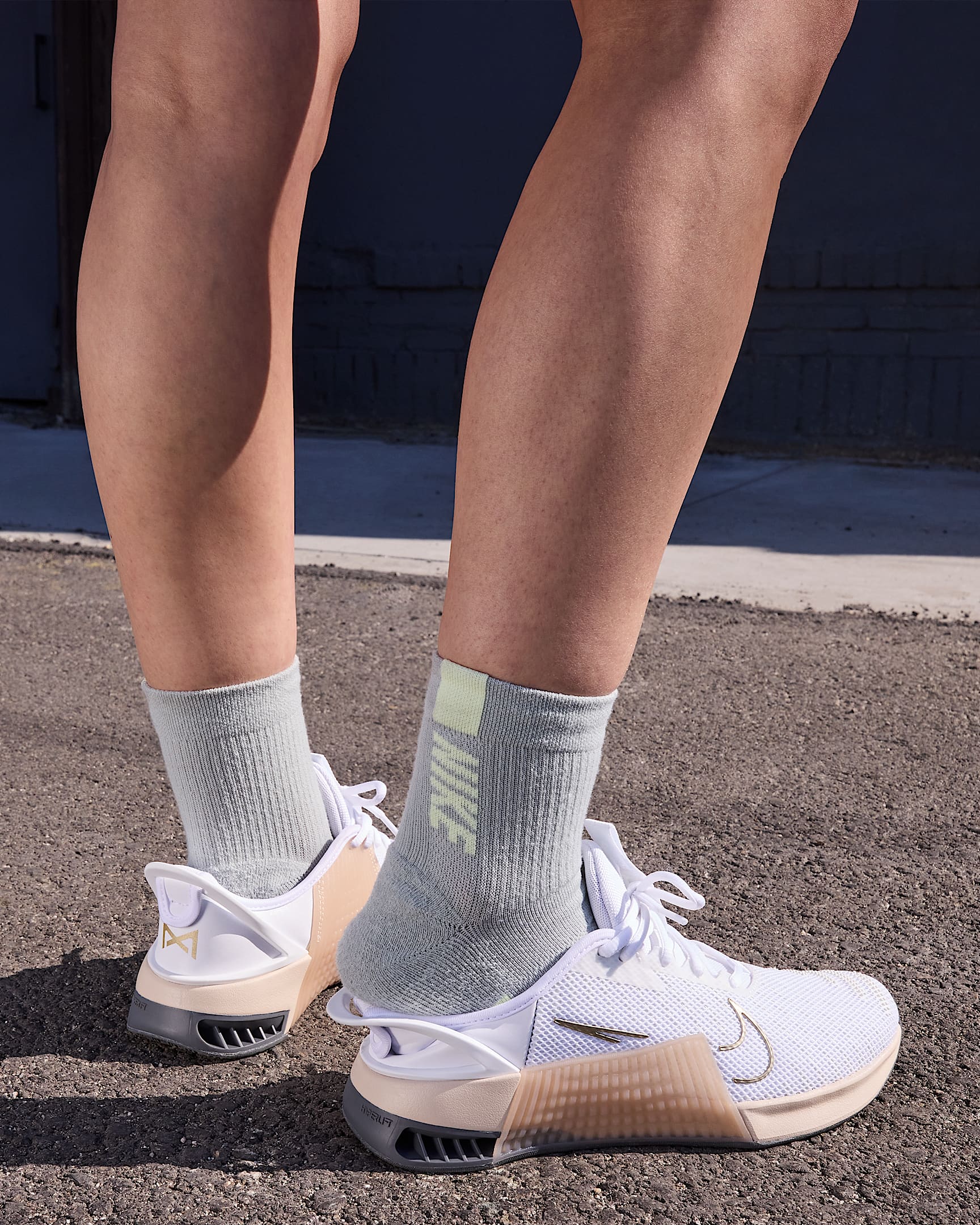 Nike Metcon 9 EasyOn Women's Workout Shoes. Nike ID