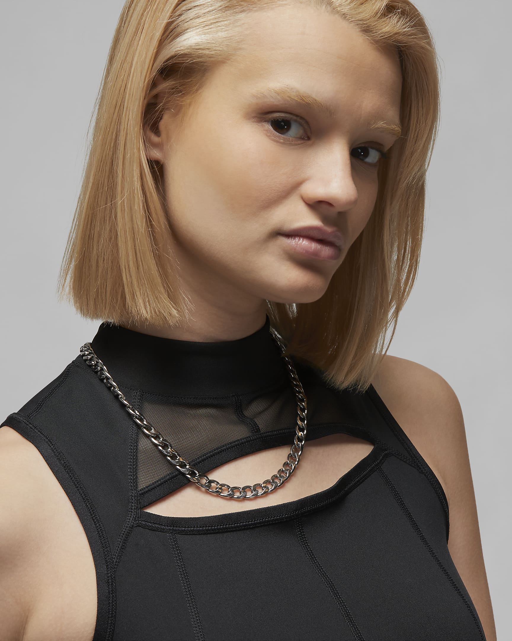 Jordan Sport Women's Crop Top. Nike IE