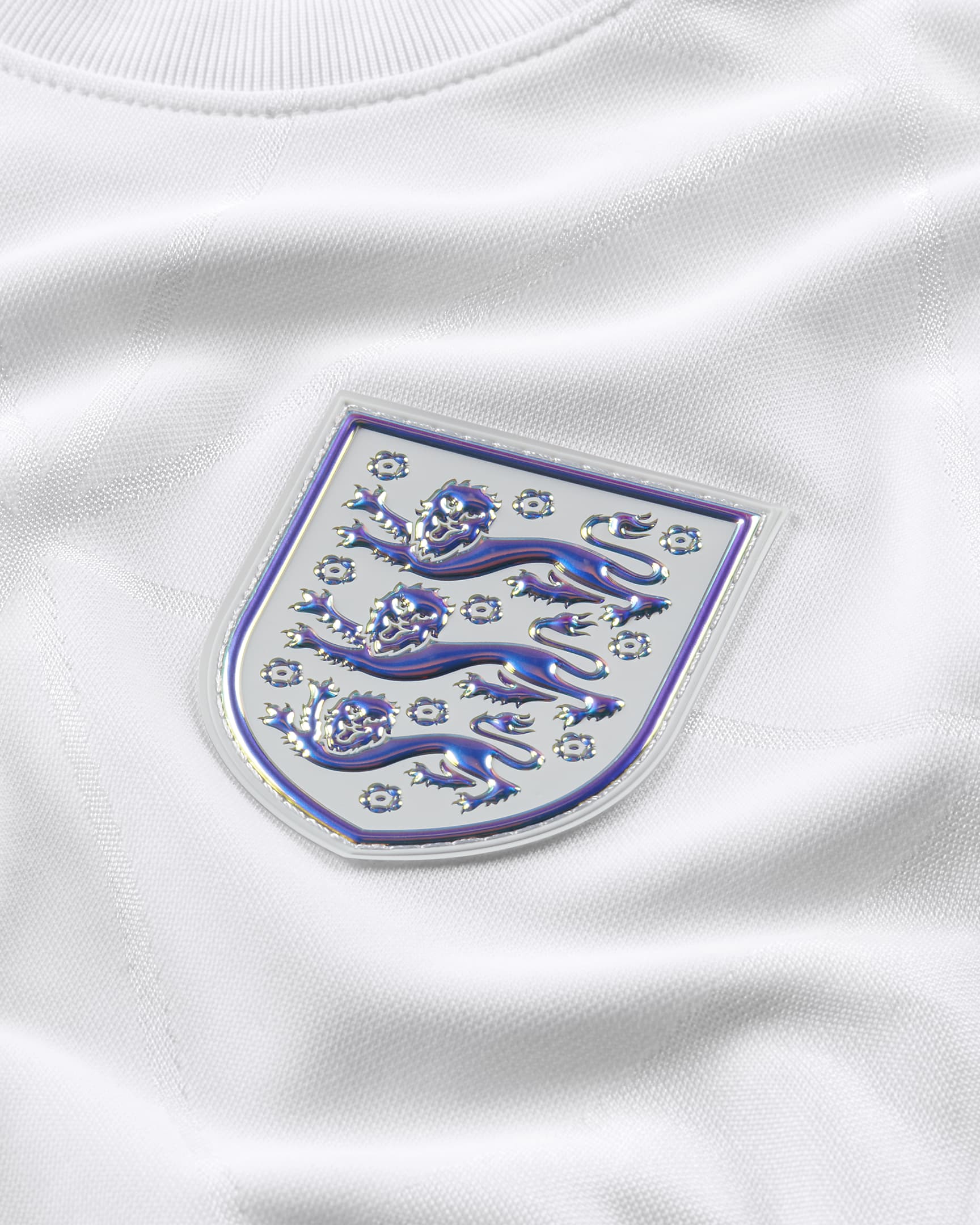 England 2022 Home Younger Kids' Nike Football Kit. Nike SA