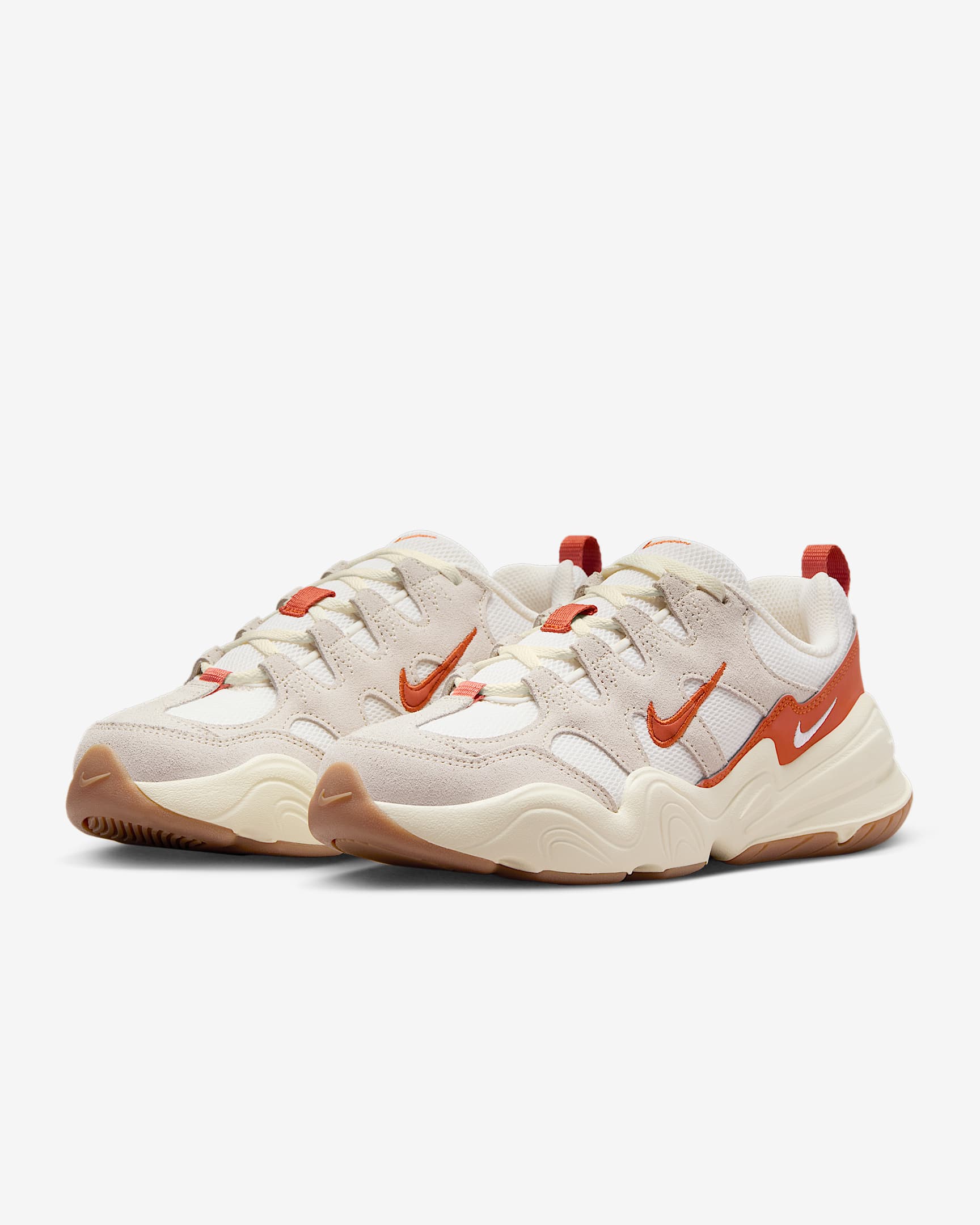 Chaussure Nike Tech Hera pour femme. Nike CA