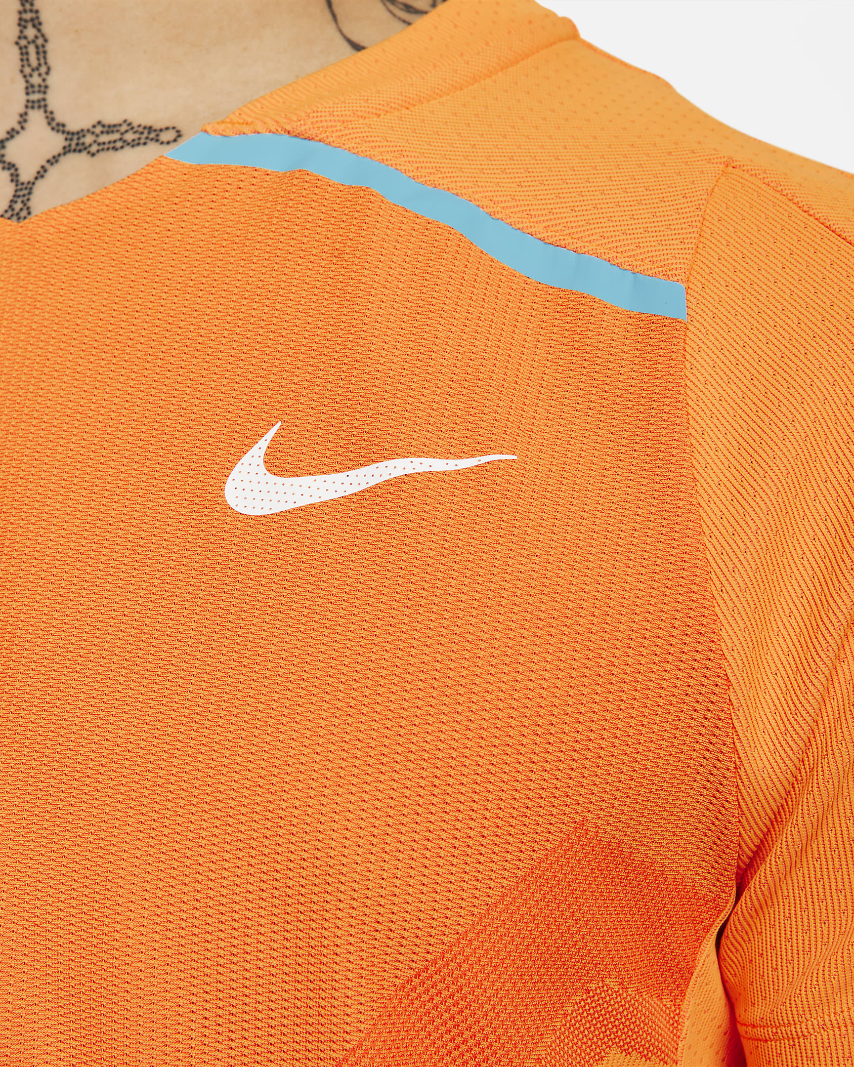 NikeCourt Dri-FIT ADV Rafa Men's Short-Sleeve Tennis Top. Nike SI
