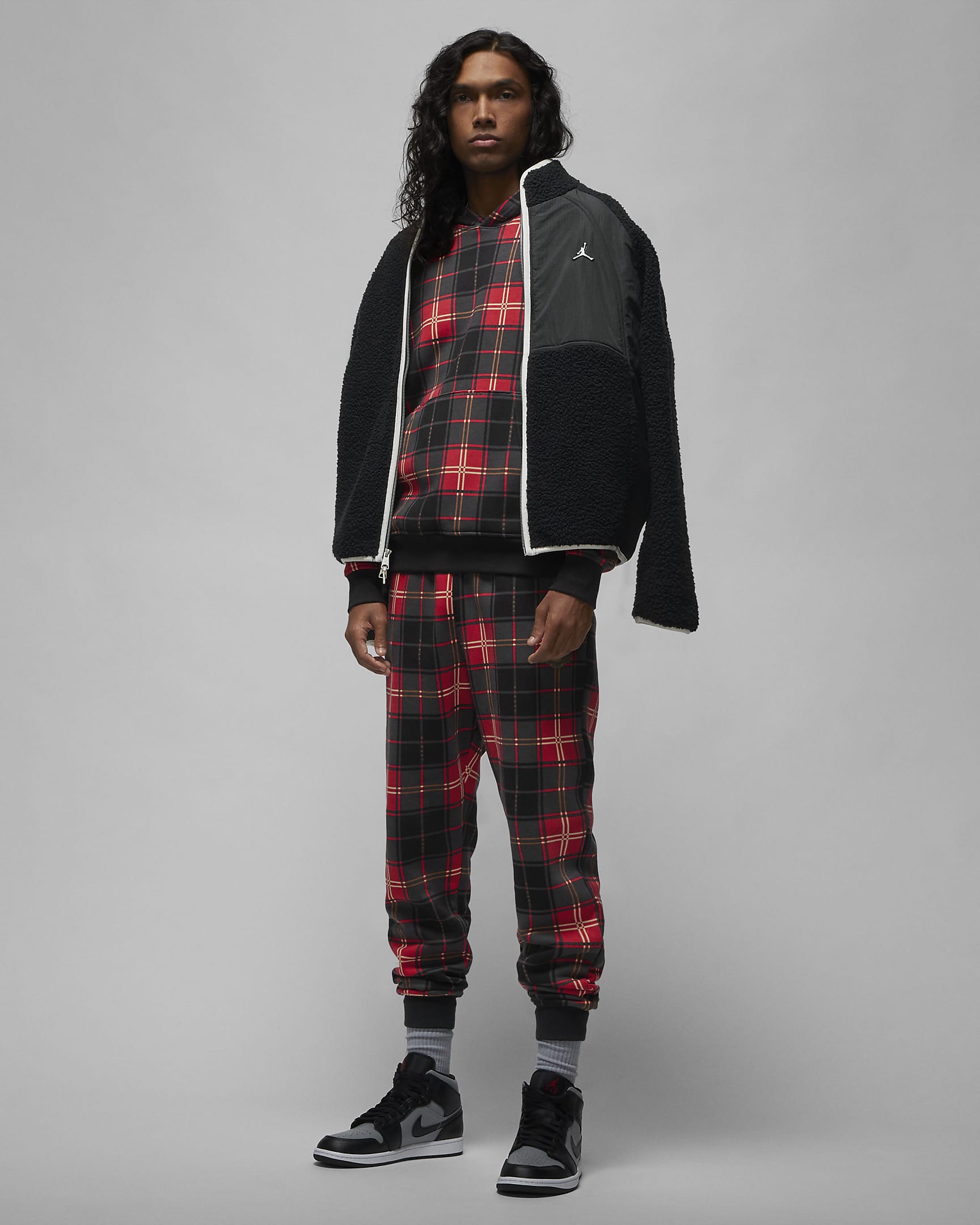 Jordan Essential Festive Men's Fleece Trousers. Nike PH