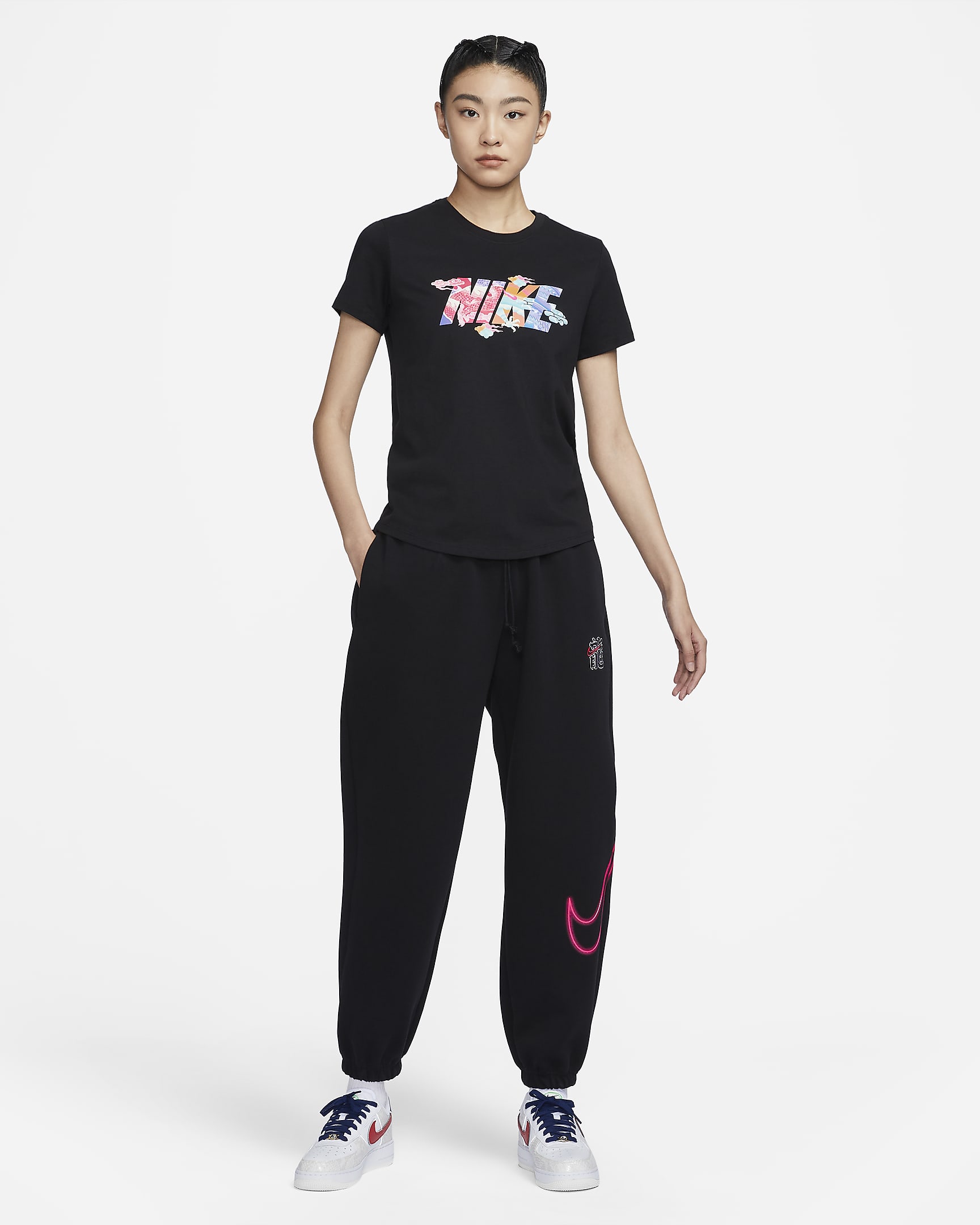 Nike Sportswear 'LNY' Women's T-Shirt. Nike IN