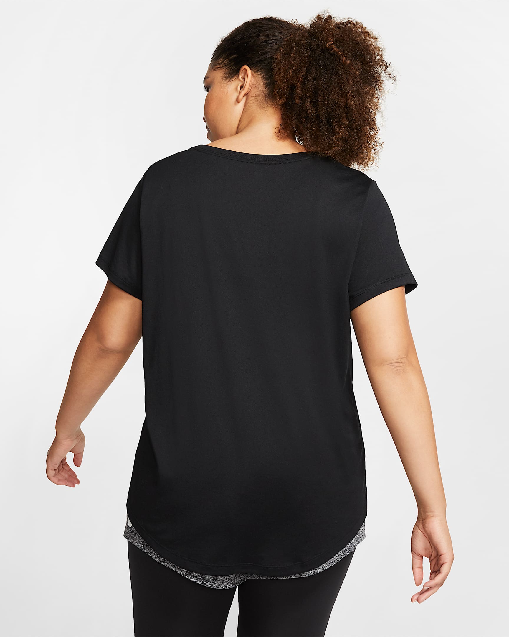 Nike Dri-FIT Legend Damen-Trainings-T-Shirt (große Größe). Nike AT