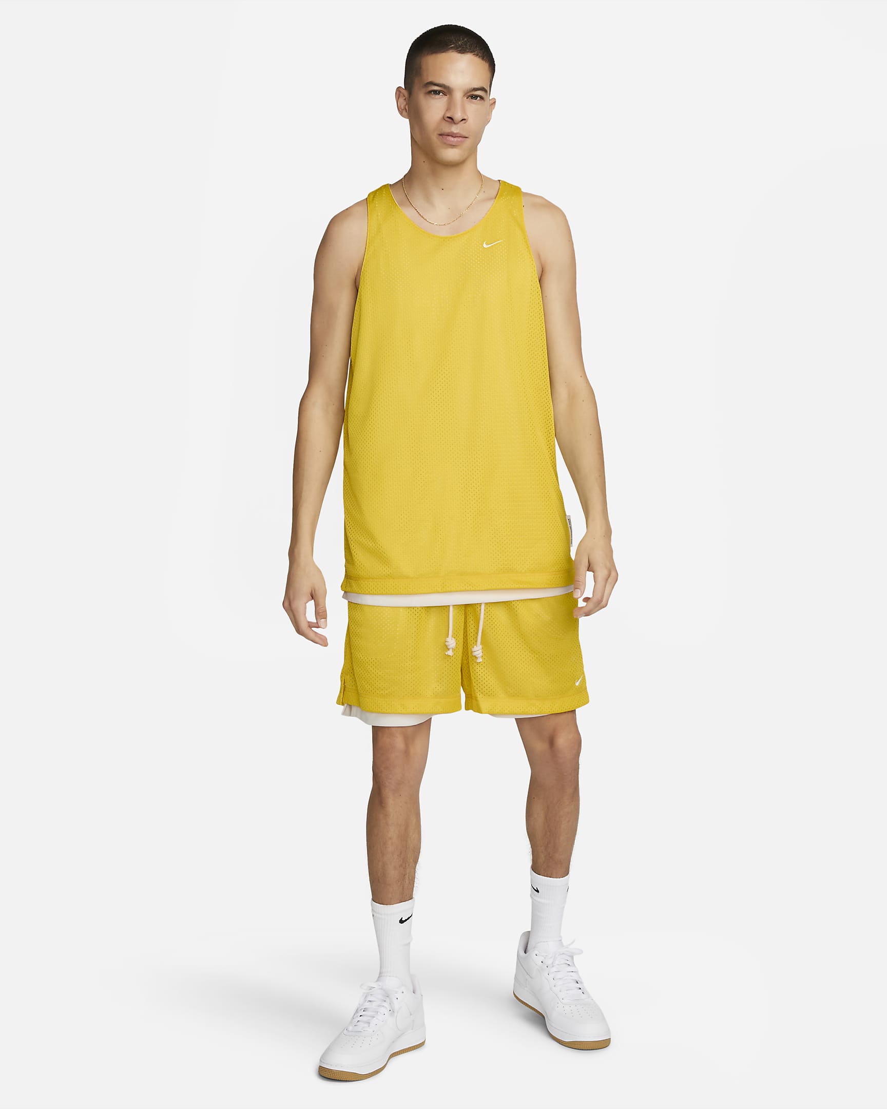 Nike Dri-FIT Standard Issue Men's Reversible Basketball Jersey. Nike BE