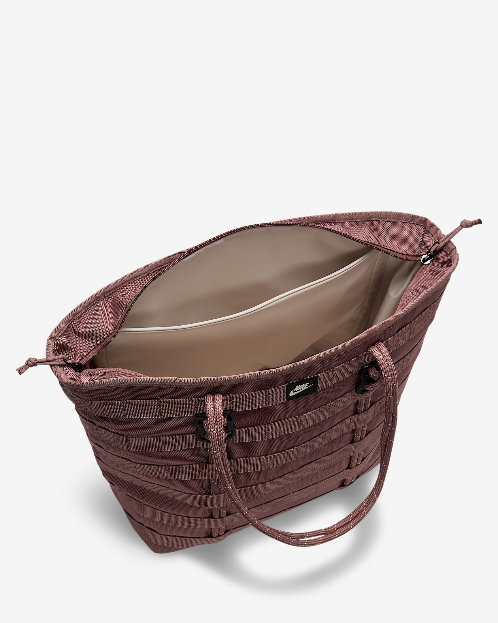 Nike Sportswear RPM Tote (26L). Nike.com