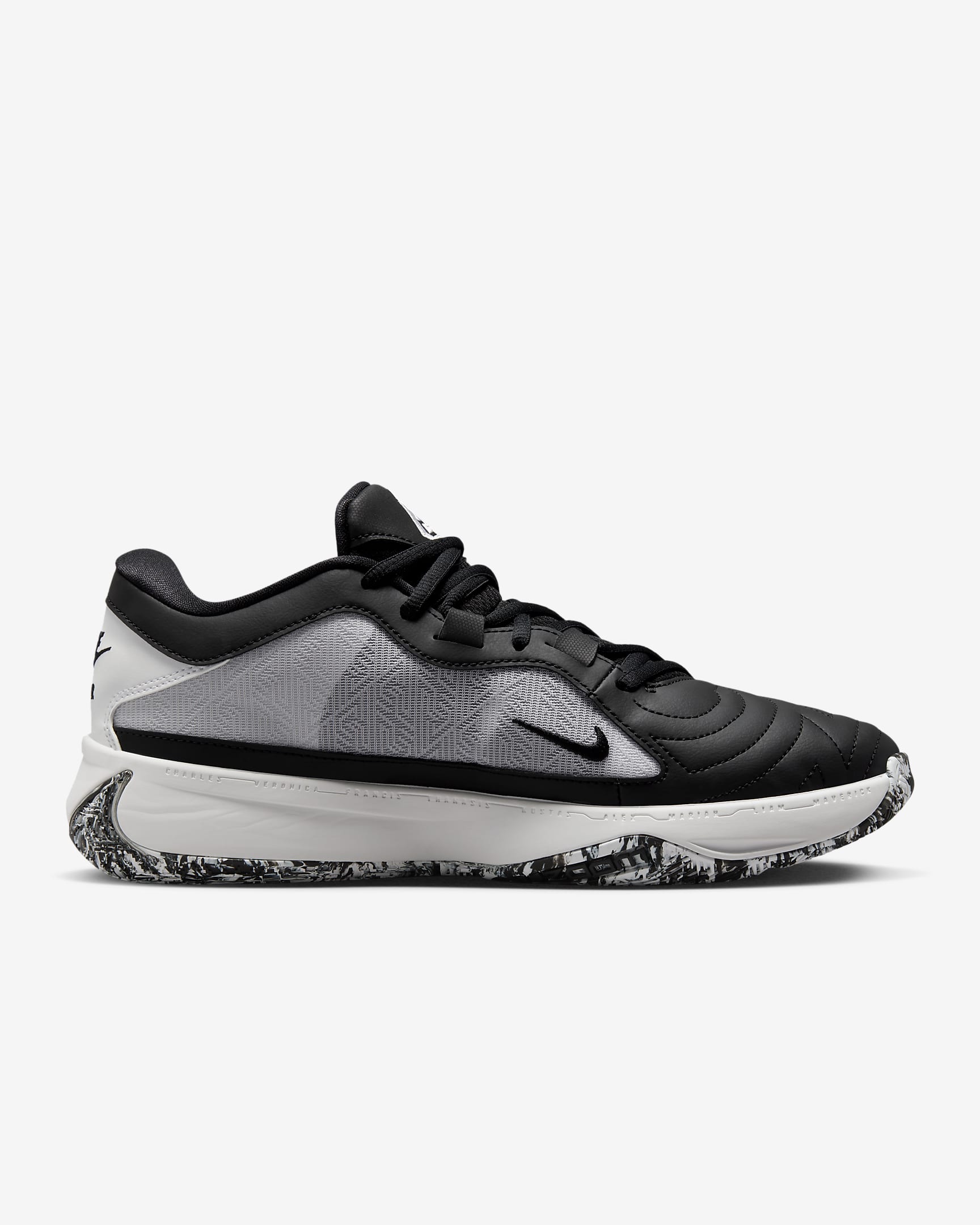 Freak 5 EP Basketball Shoes. Nike PH