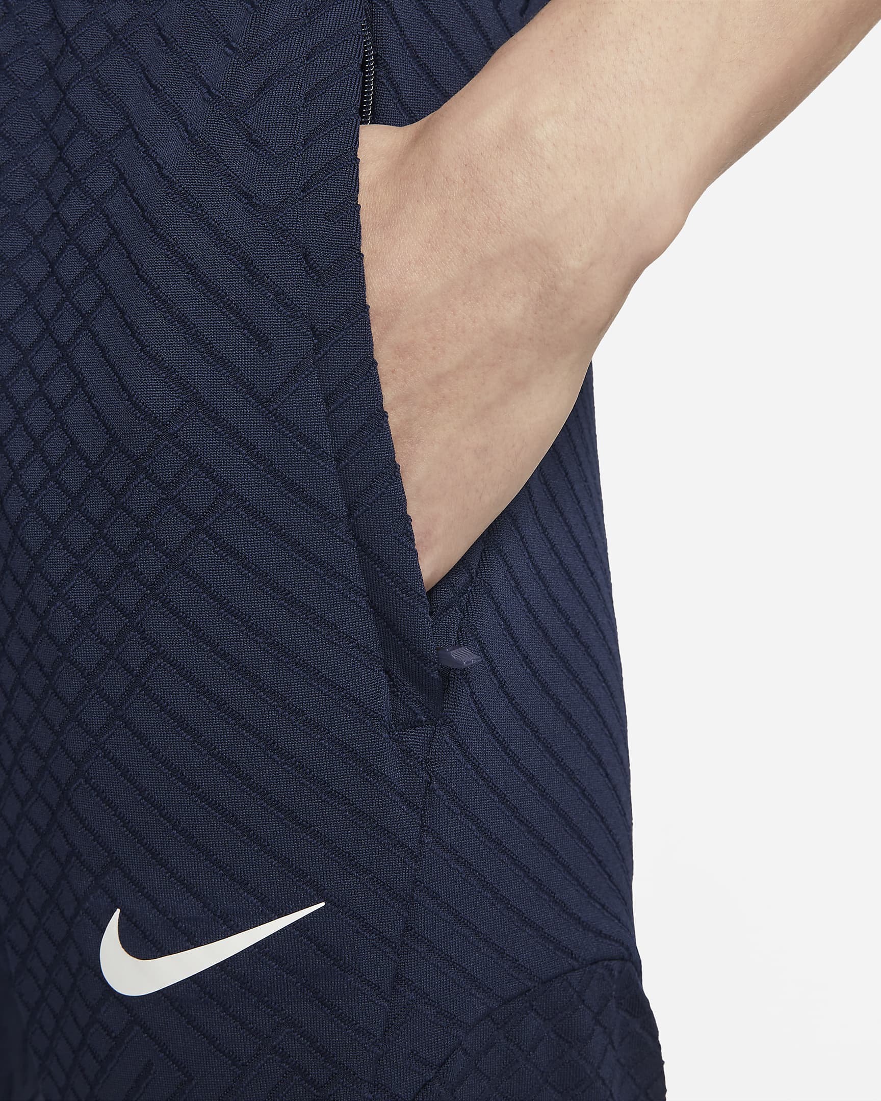 Chelsea F.C. Strike Elite Men's Nike Dri-FIT ADV Football Pants. Nike SK