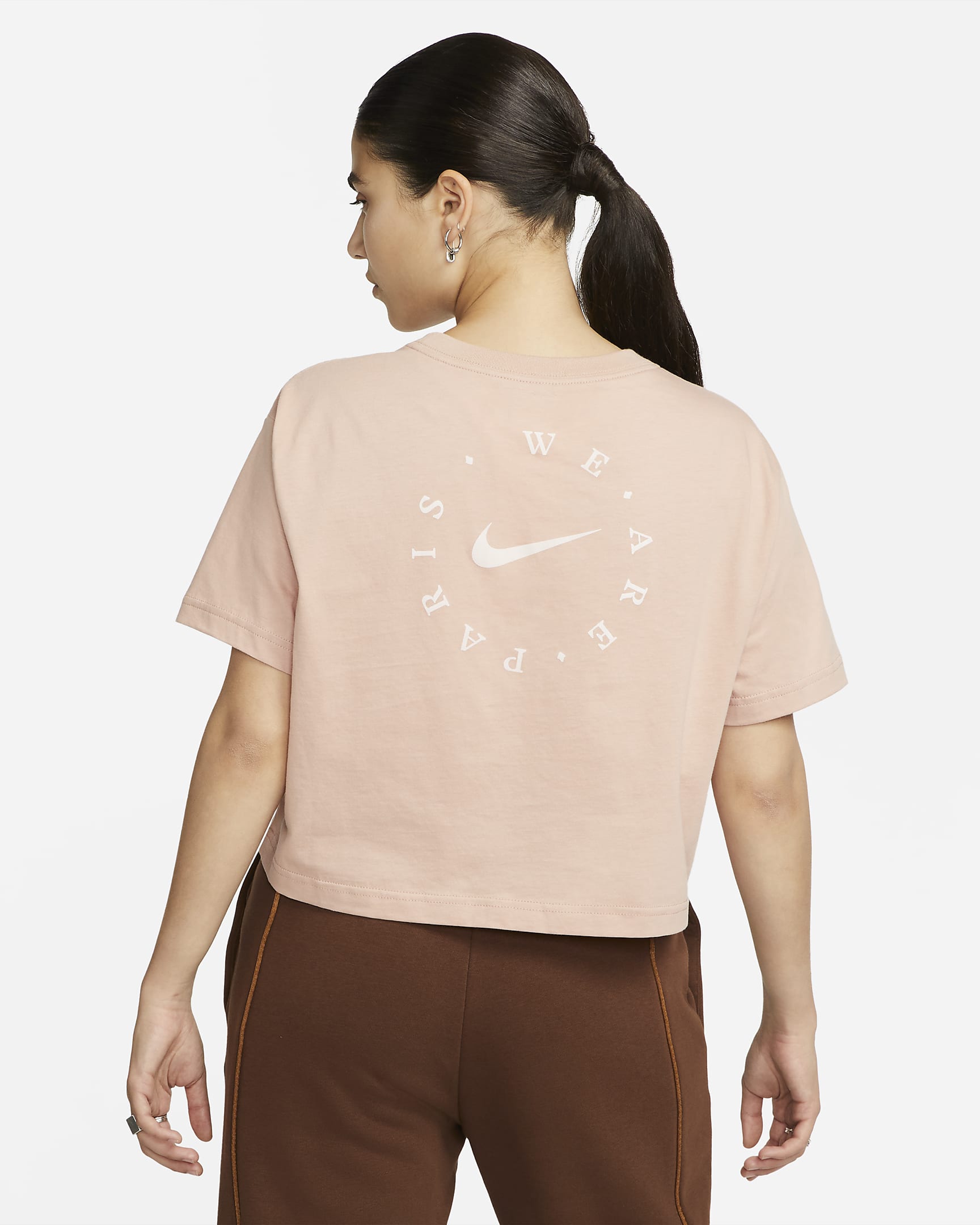 Paris Saint-Germain Women's Cropped Football T-Shirt. Nike AE