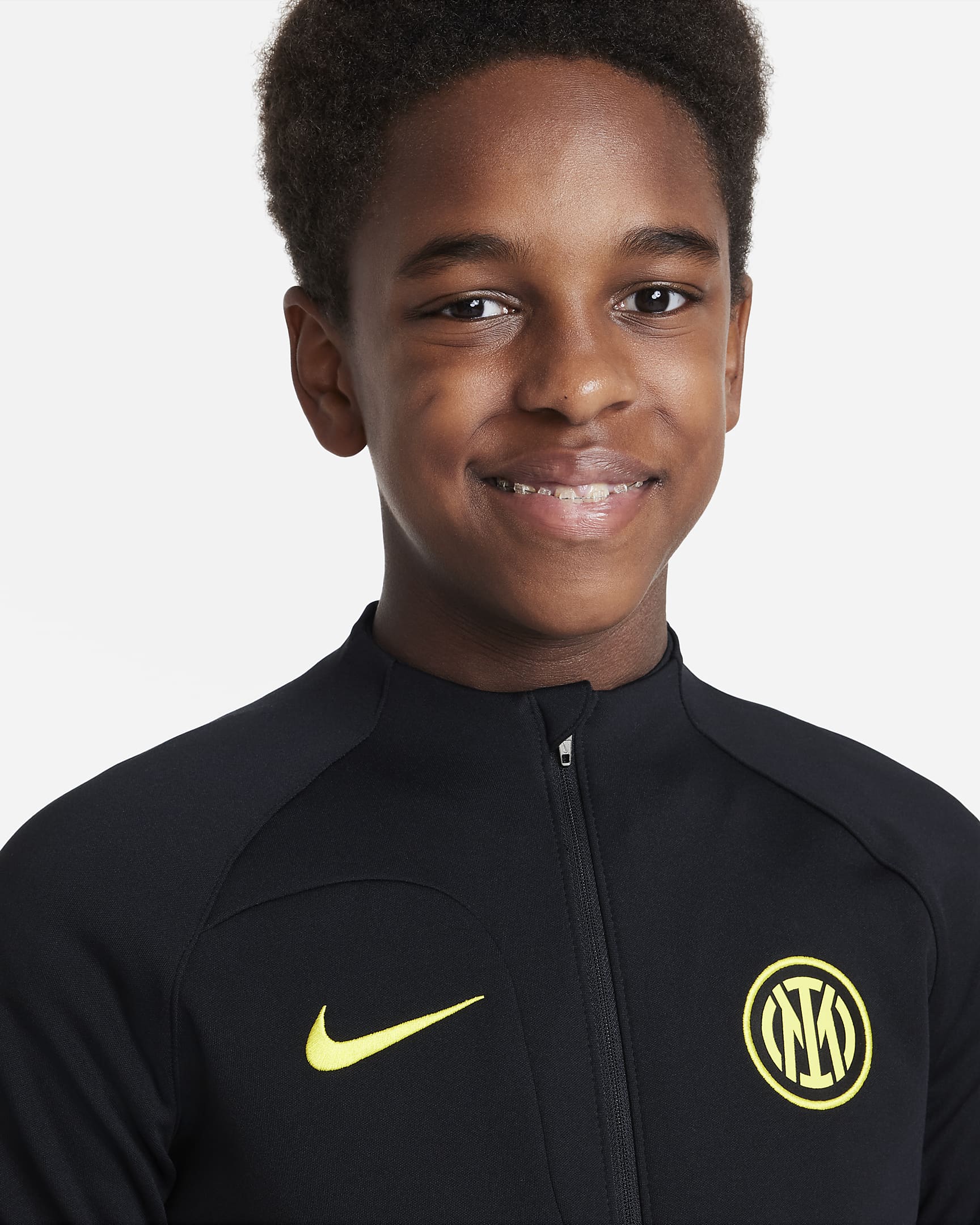 Inter Milan Academy Pro Older Kids' Full-Zip Knit Football Jacket. Nike IL