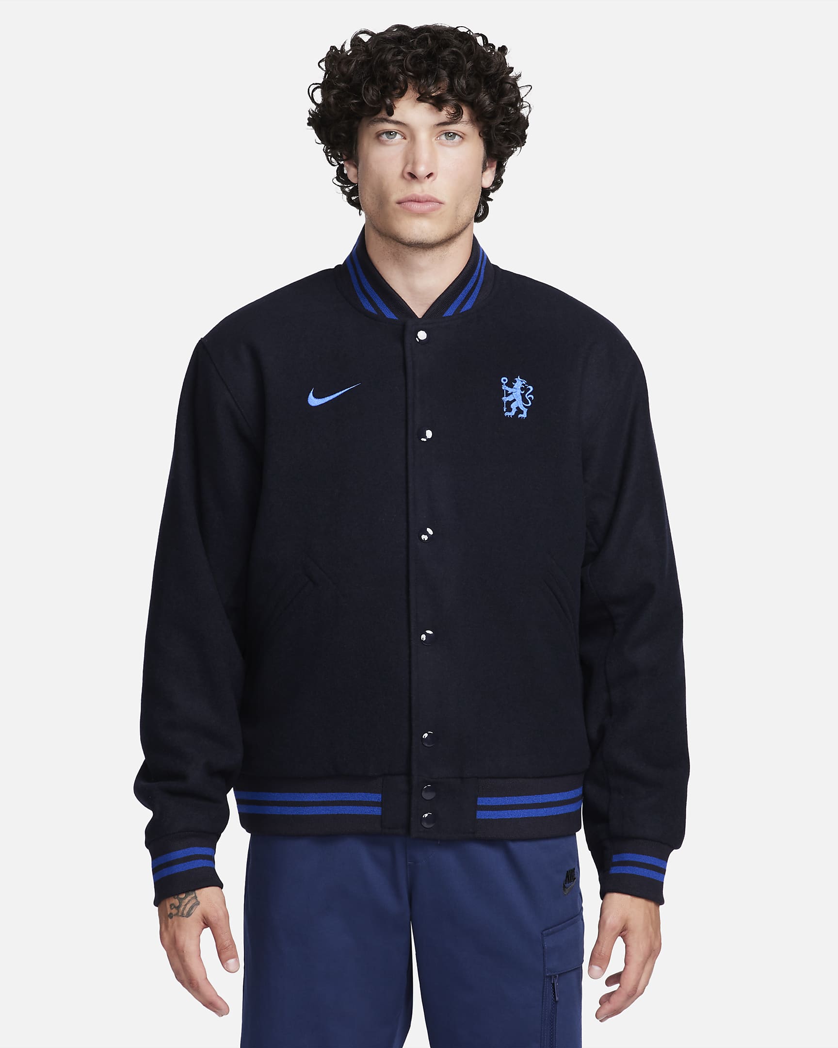 Chelsea FC Nike Varsity-Fußball-Jacke für Herren. Nike LU