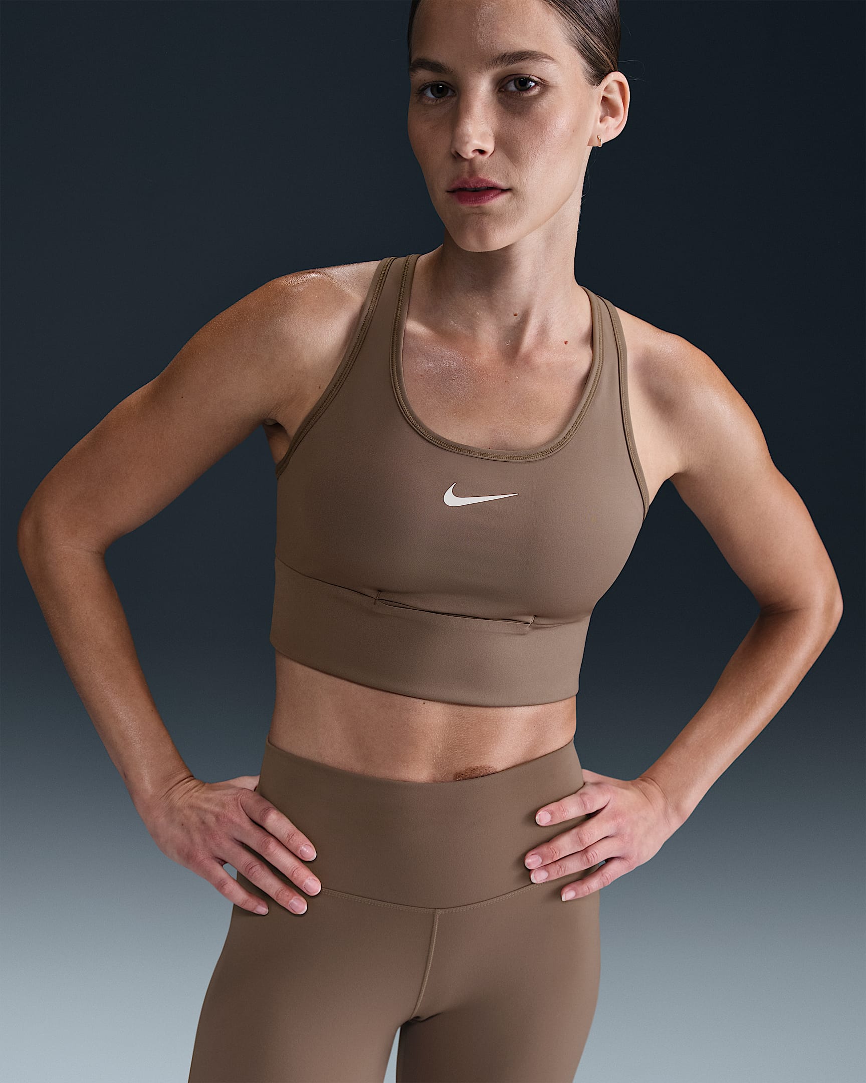 Nike Swoosh Pocket Women's Medium-Support Padded Longline Sports Bra ...