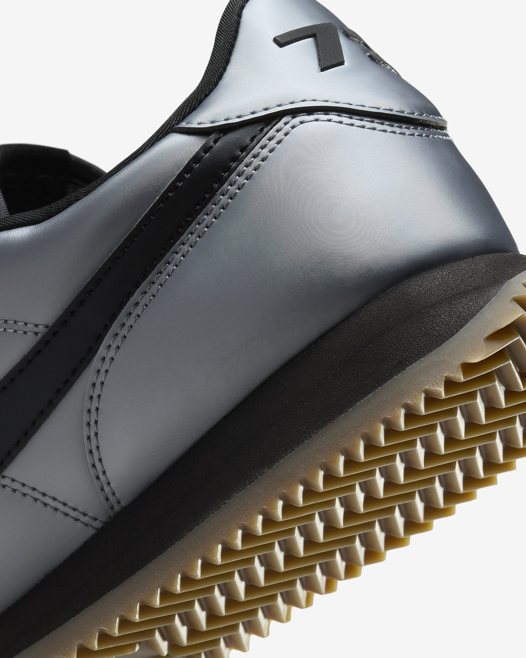 Nike Cortez SE Men's Shoes. Nike PH