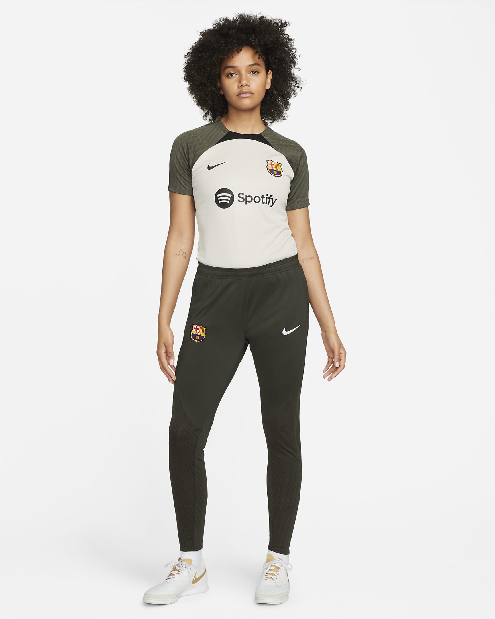 F.C. Barcelona Strike Women's Nike Dri-FIT Knit Football Pants. Nike CA